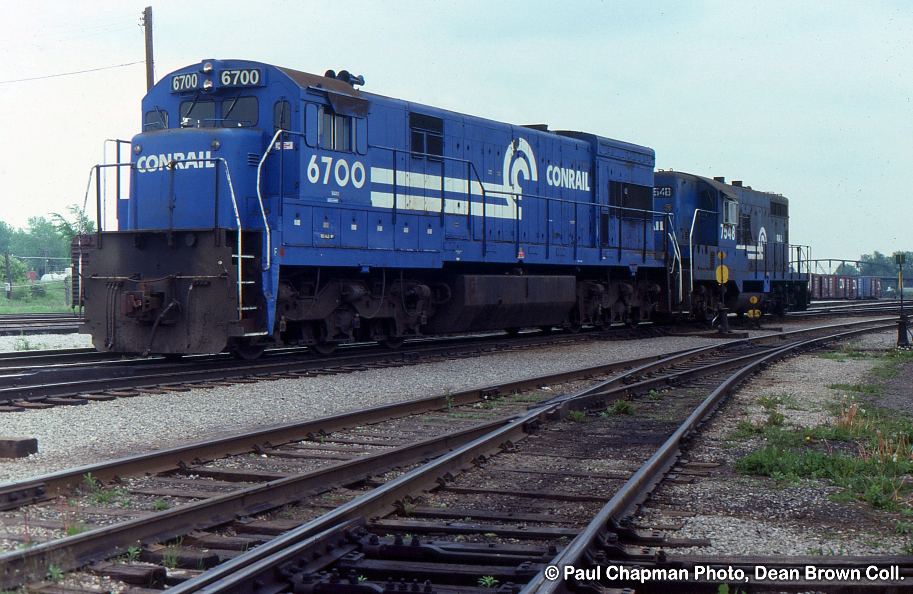 Railpictures.ca - Paul Chapman Photo, Dean Brown Coll. Photo: CR U23-c 6700 and CR GP10 7548 at ...