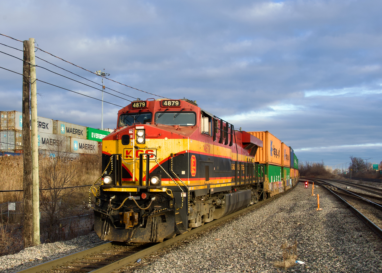 Railpictures.ca - Michael Berry Photo: My last train of 2024 as CPKC 133 heads west through ...