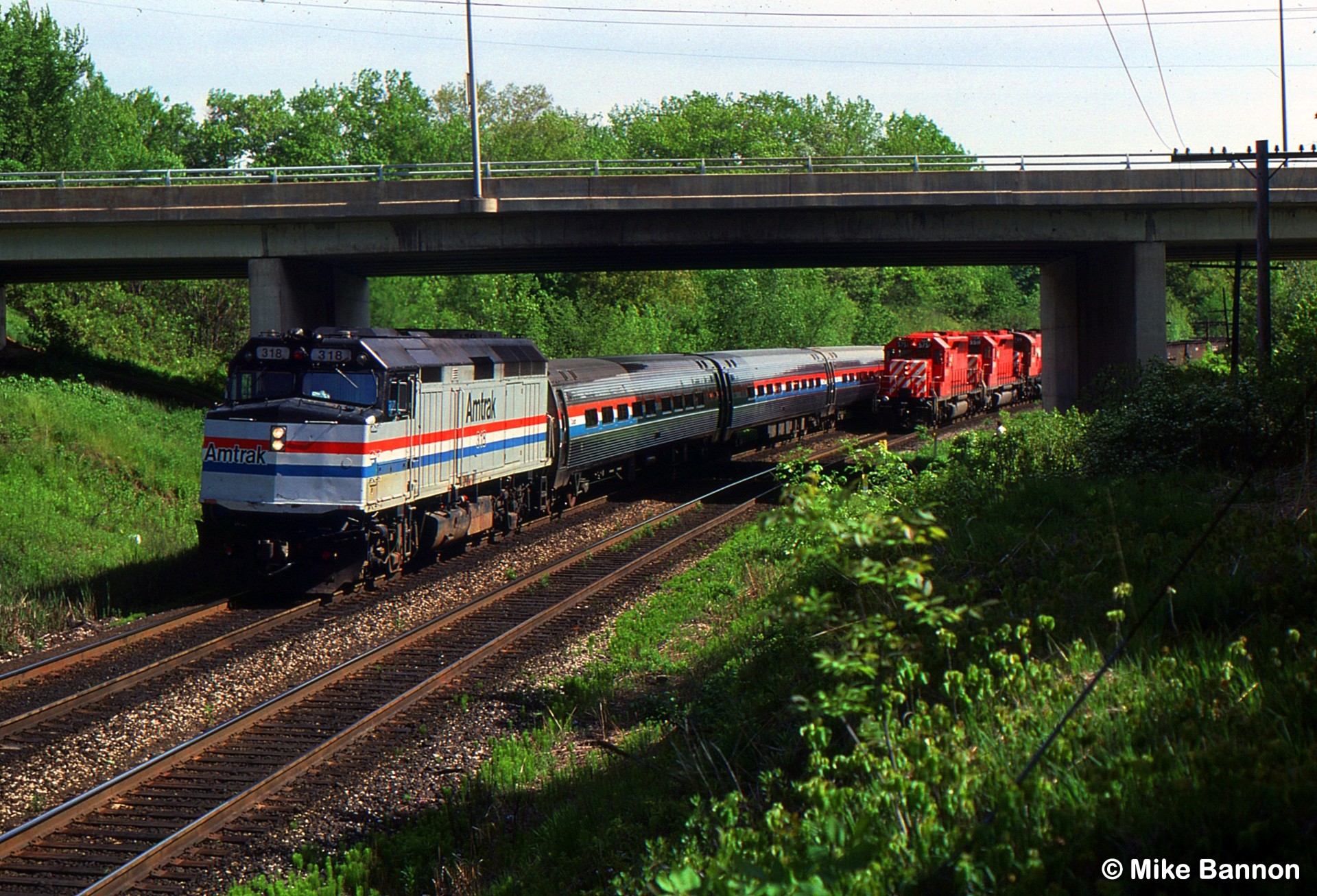 Railpictures.ca - Mike Bannon Photo: Amtrak 316 on the eastbound MAPLE LEAF passing a CP freight ...