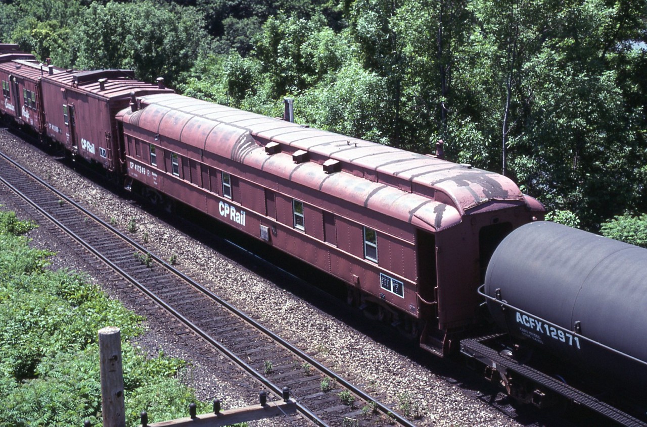 Railpictures.ca - Mike Bannon Photo: CP work train with old passenger car on CN at Bayview ...