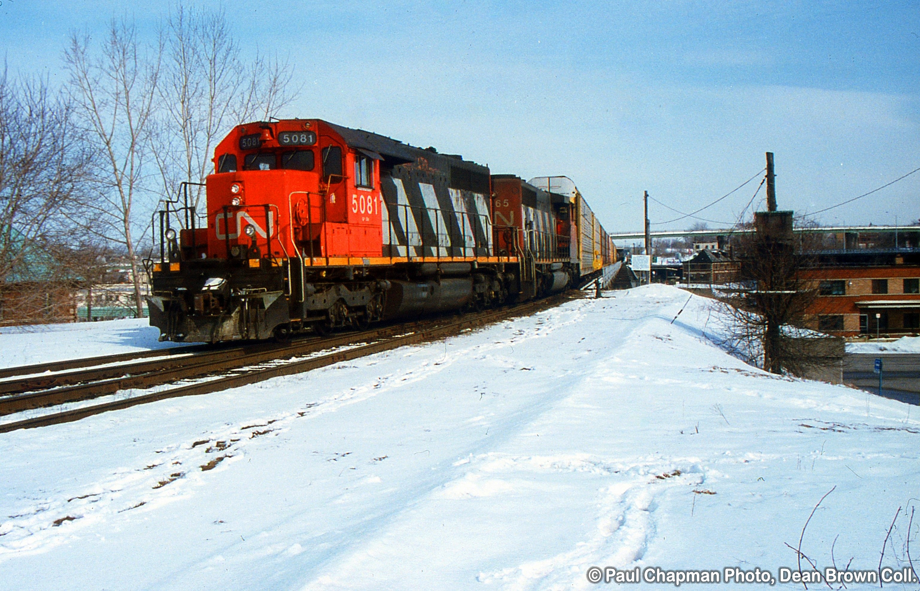 Railpictures.ca - Paul Chapman Photo, Dean Brown Coll. Photo: CN 332 picked up empty MLs from CR ...