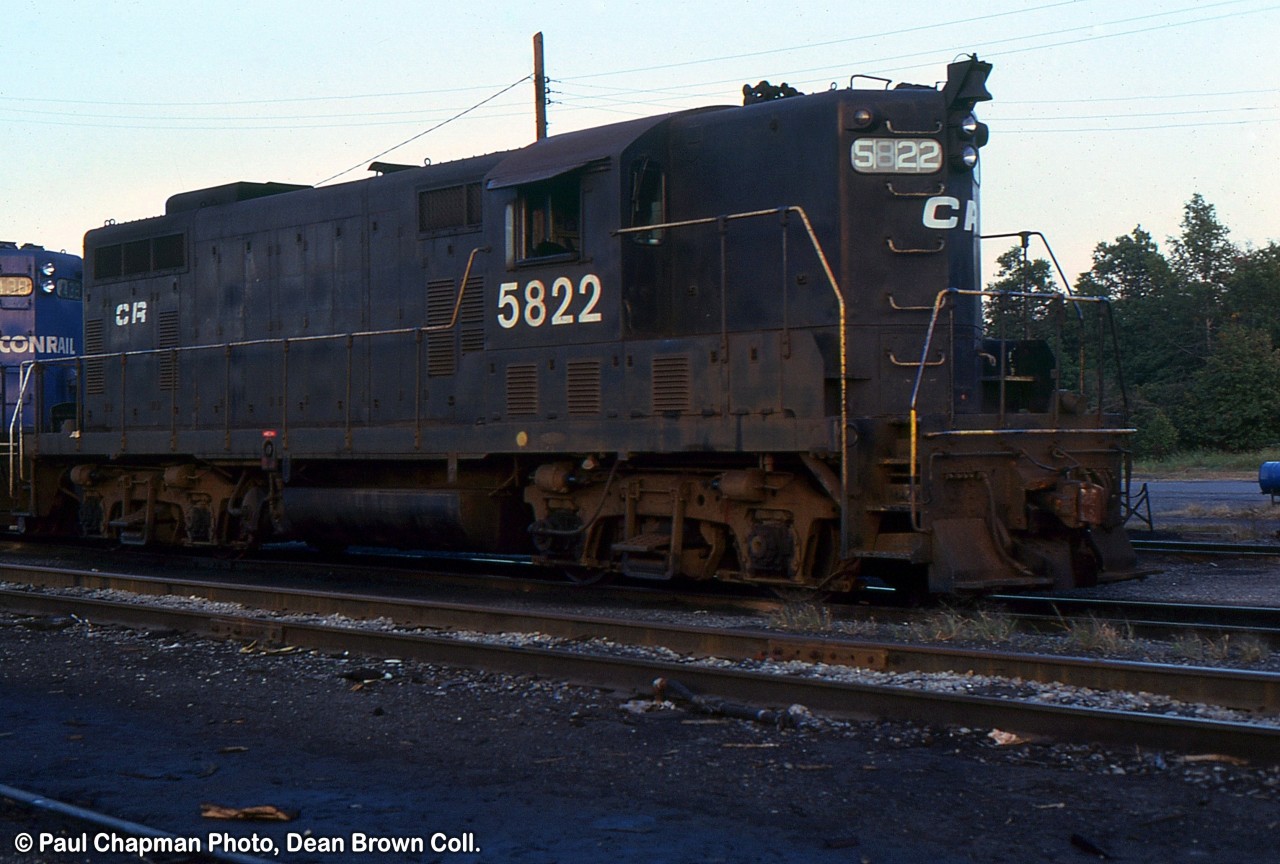 Railpictures.ca - Paul Chapman Photo, Dean Brown Coll. Photo: CR GP7 5822 | Railpictures.ca ...
