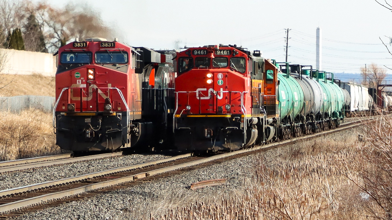 Railpictures.ca - Terry O'Shell Photo: L551 CN 9461 CN 4959 is stopped at Mile 44.1 Halton Sub ...