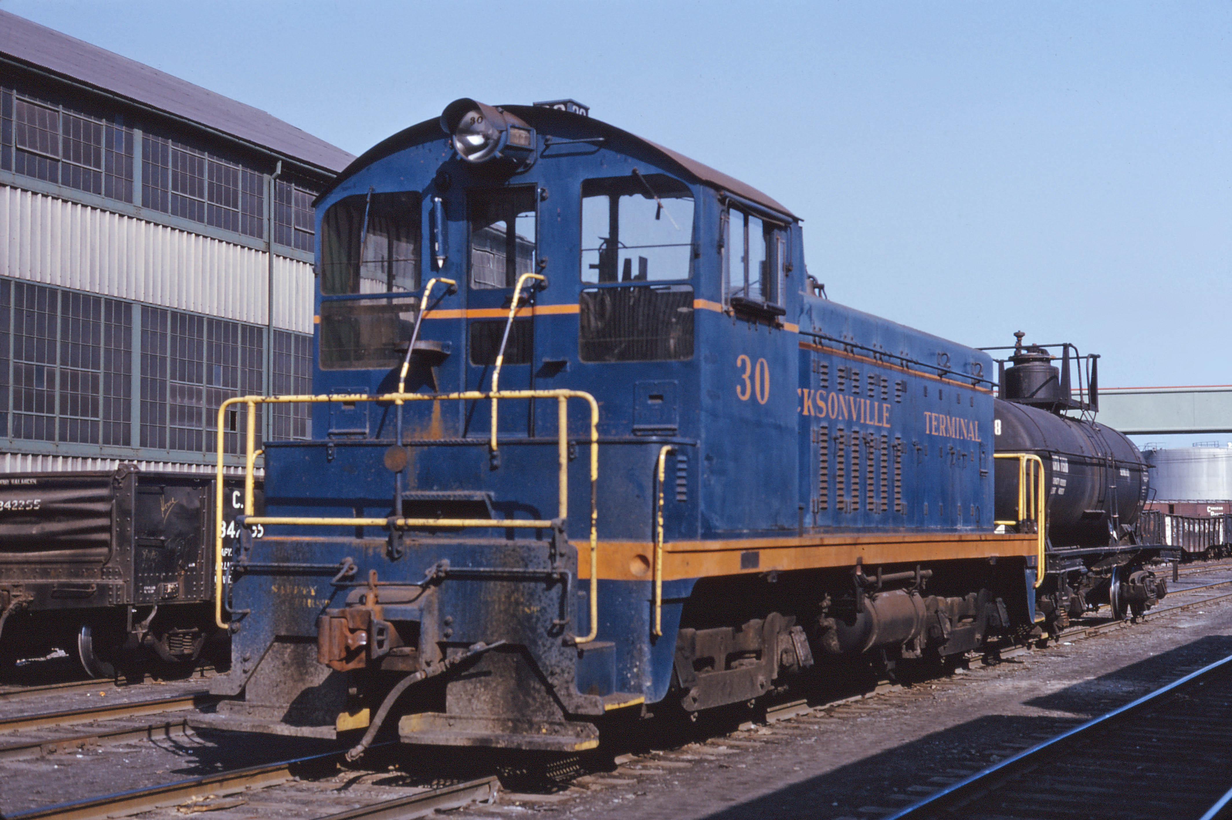 Railpictures.ca - Doug Page Photo: For many years, Dofasco’s Internal Transportation Department ...