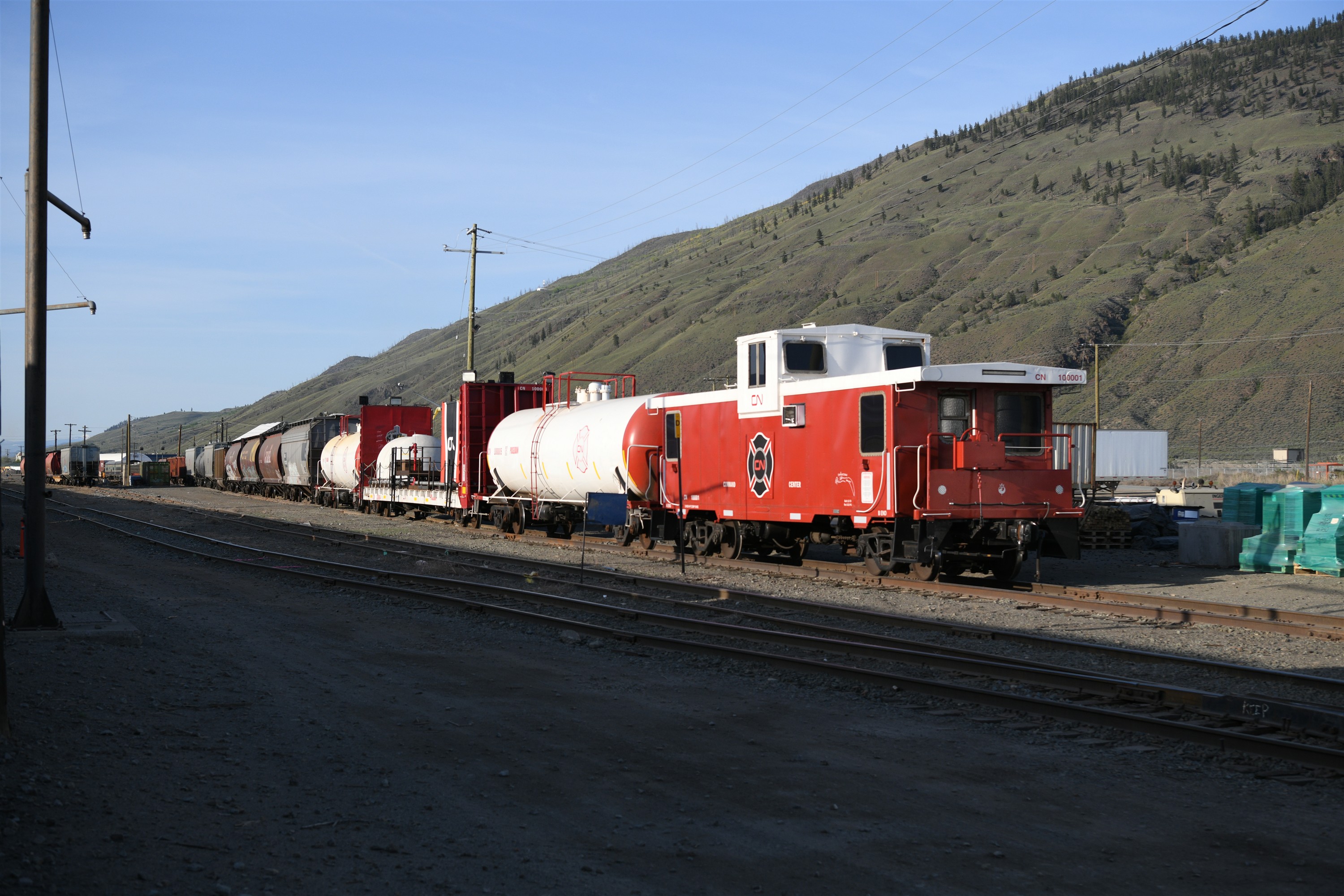 Railpictures.ca - Paul O'Shell Photo: Right-of-Way protection Poseidon, one of CN’s firefighting ...