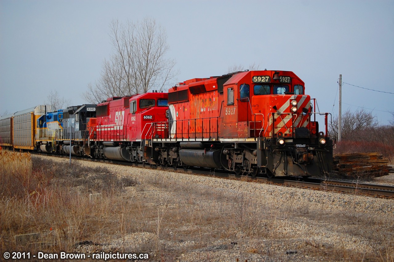 Railpictures.ca - Dean Brown Photo: CP SD40-2 5927, SOO SD60M 6062, HLCX SD40 6340 and D&H GP38 ...