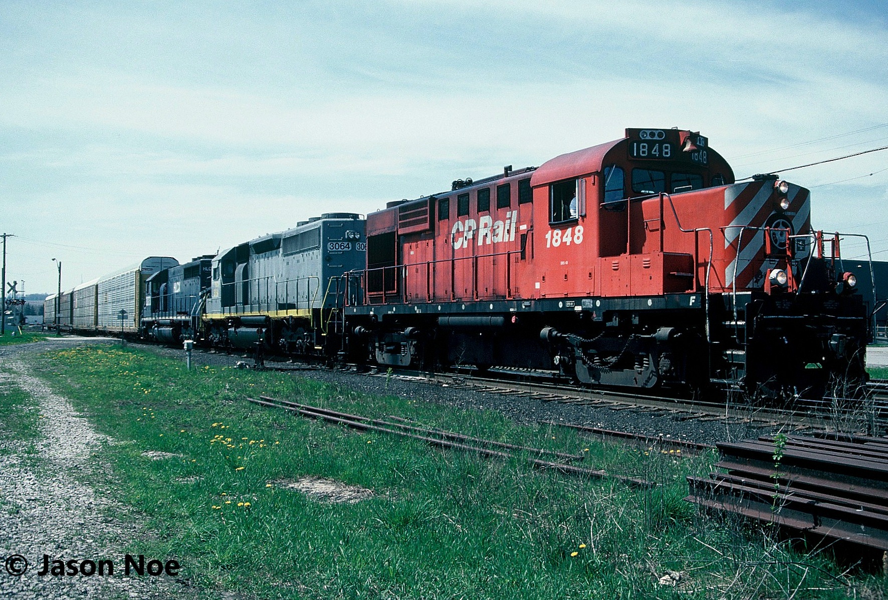Railpictures.ca - Jason Noe Photo: A CP eastbound with RS18u 1848, PNCX SD40 3064 and HLCX SD40 ...