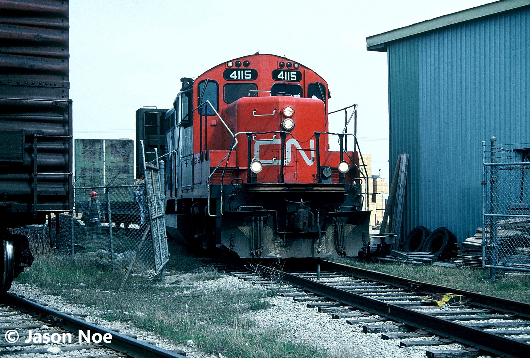 Railpictures.ca - Jason Noe Photo: CN train 580 with GP9RM 4115 is pictured lifting an empty ...