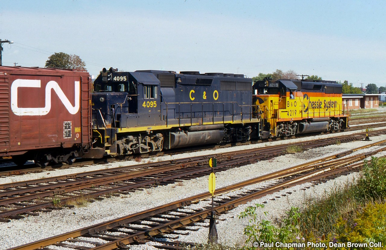 Railpictures.ca - Paul Chapman Photo, Dean Brown Coll. Photo: C&O GP40 4095 and B&O GP40-2 4219 ...