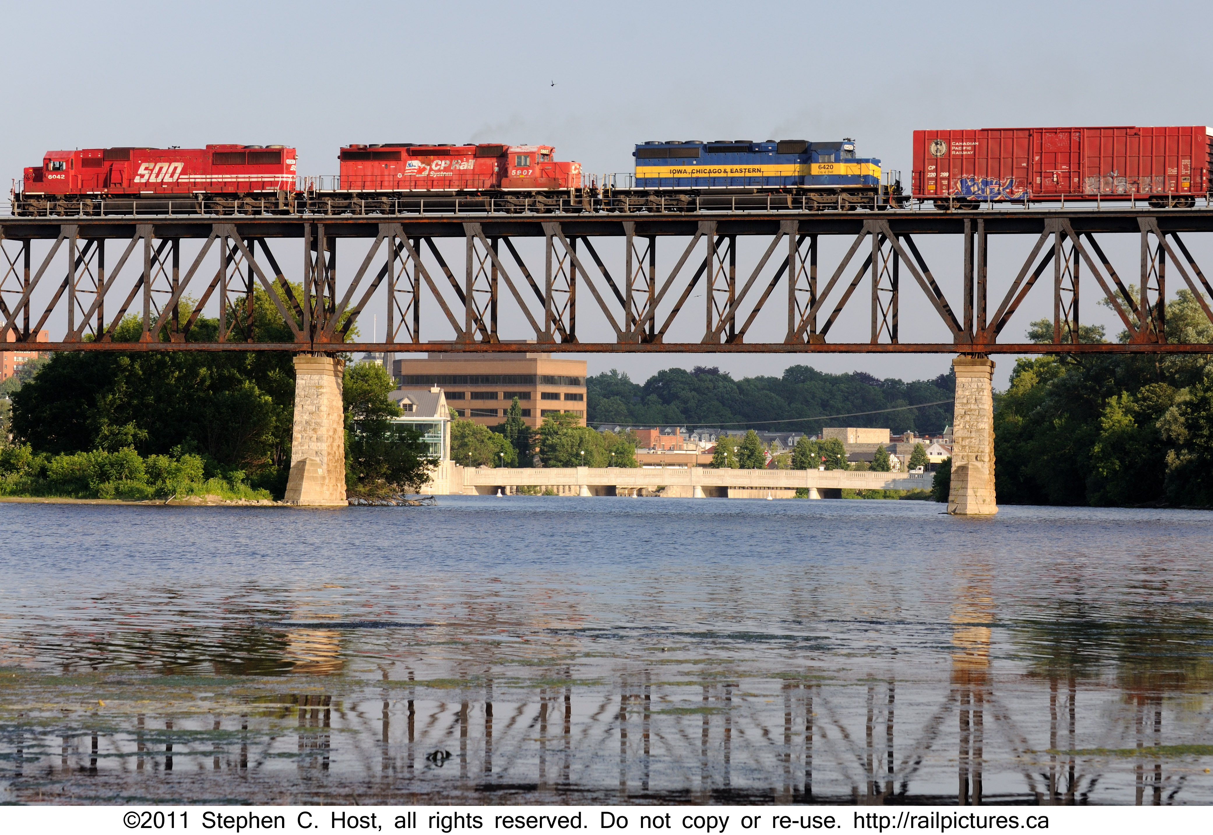 Railpictures.ca - Stephen C. Host Photo: CP train 240 crosses high ...