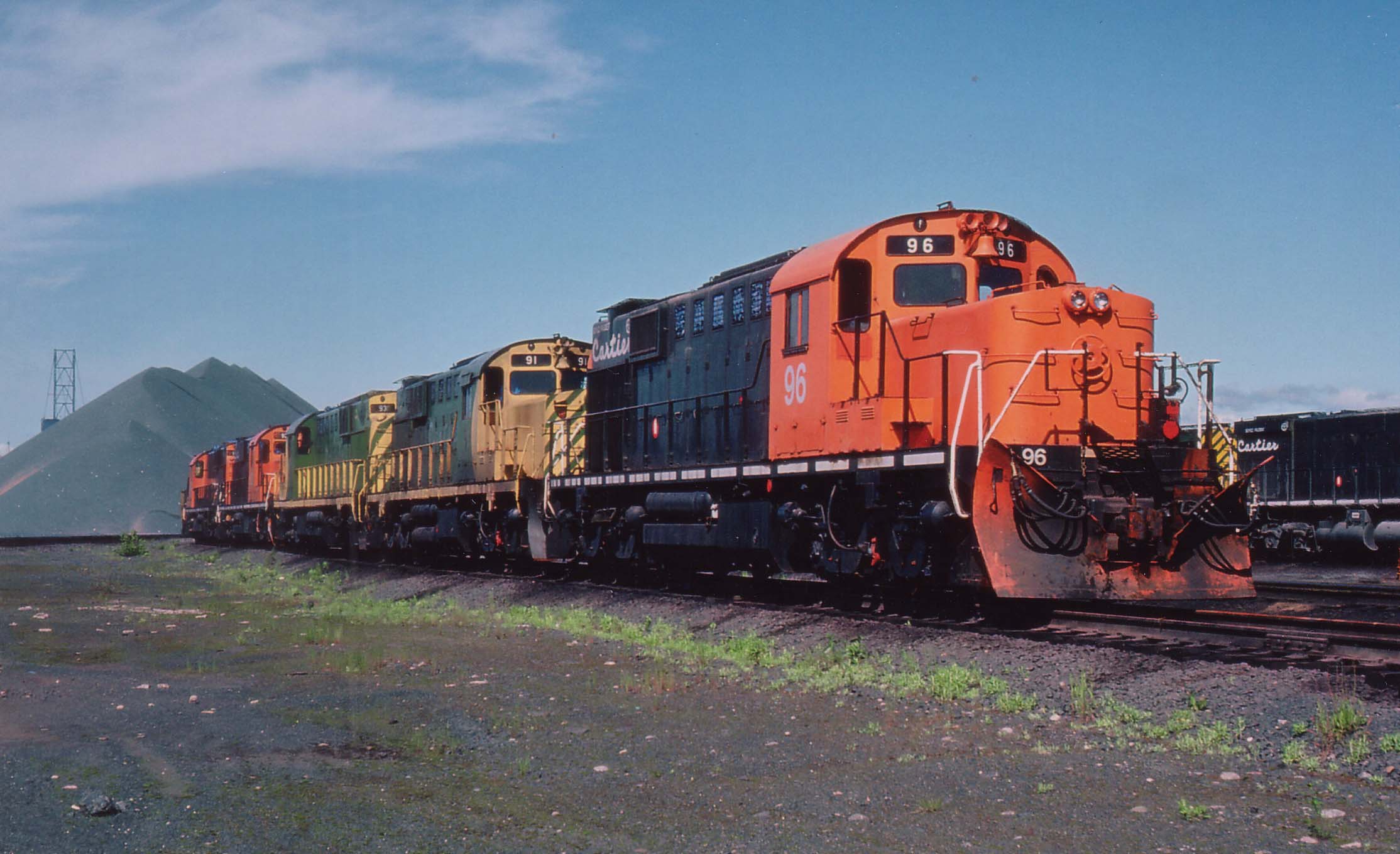 Railpictures.ca - A.W.Mooney Photo: The whole fleet of RSD-15 Alcos on ...