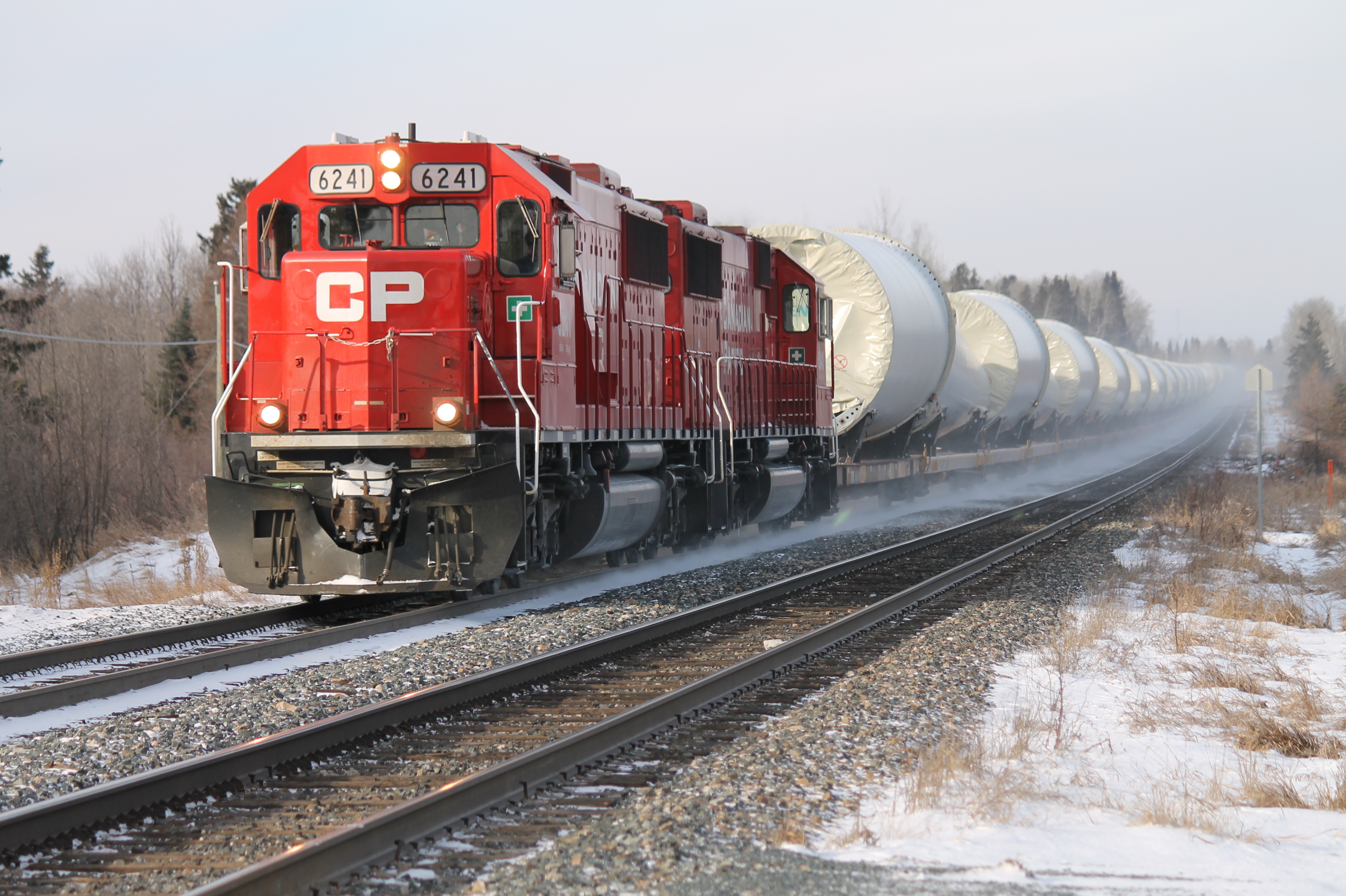 Railpictures.ca - Bryan Martyniuk Photo: CP 6241 and sister CP 6240 ...