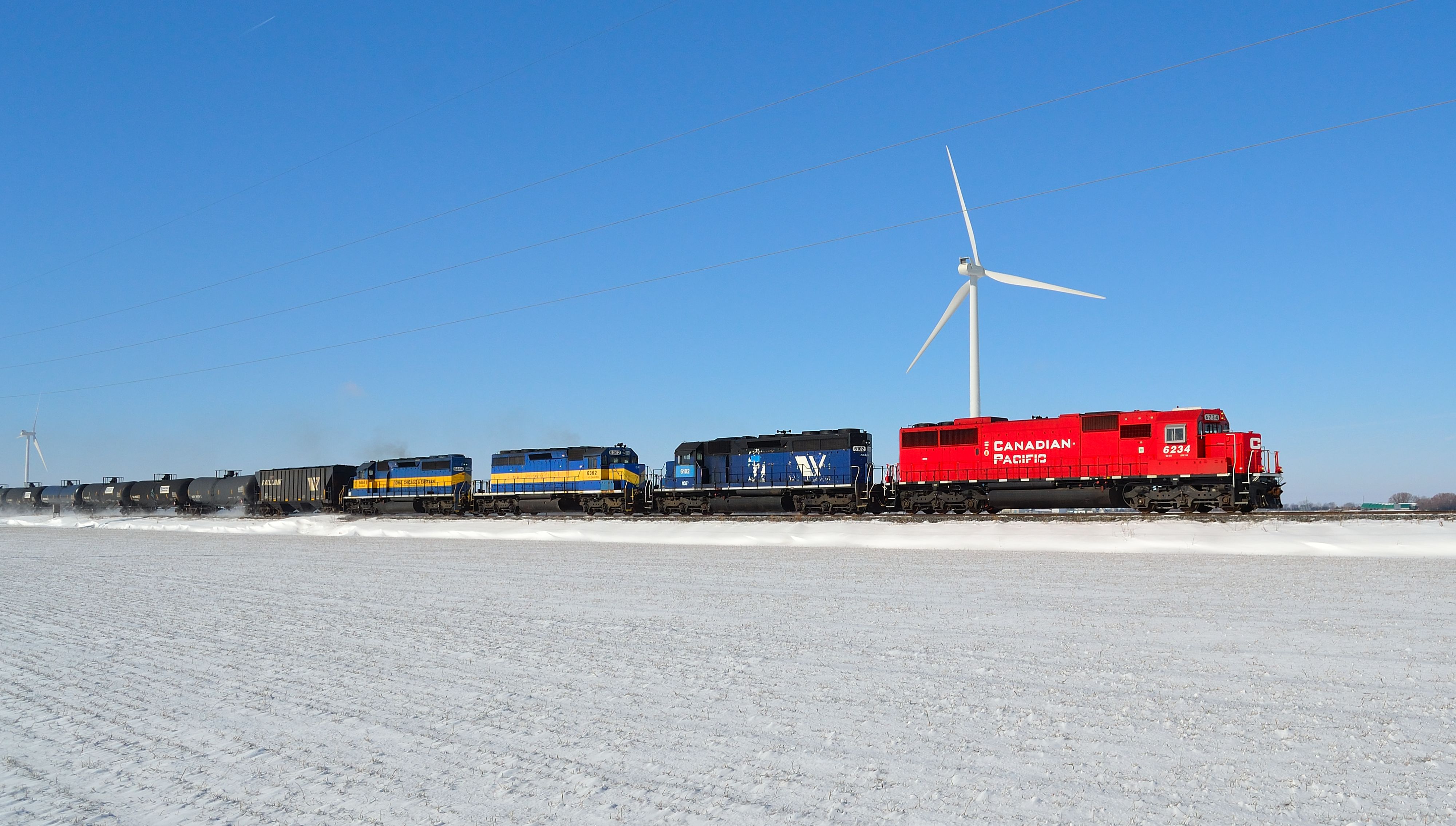 Railpictures.ca - Jay Butler Photo: CP 642 led by rebuild 6234 (ex SOO ...