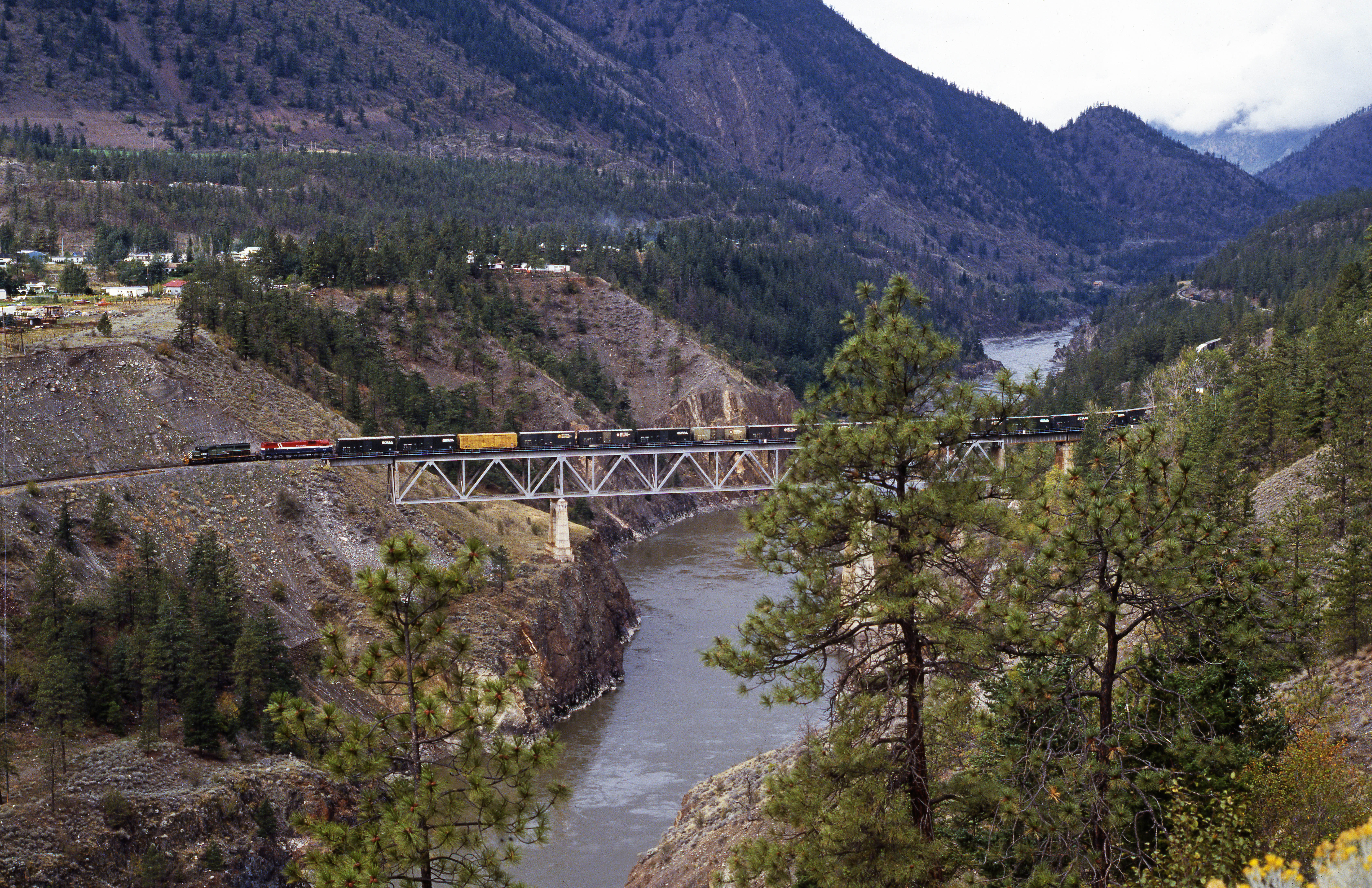 Railpictures.ca - Peter Gloor Photo: BC Rail southbound freight ...