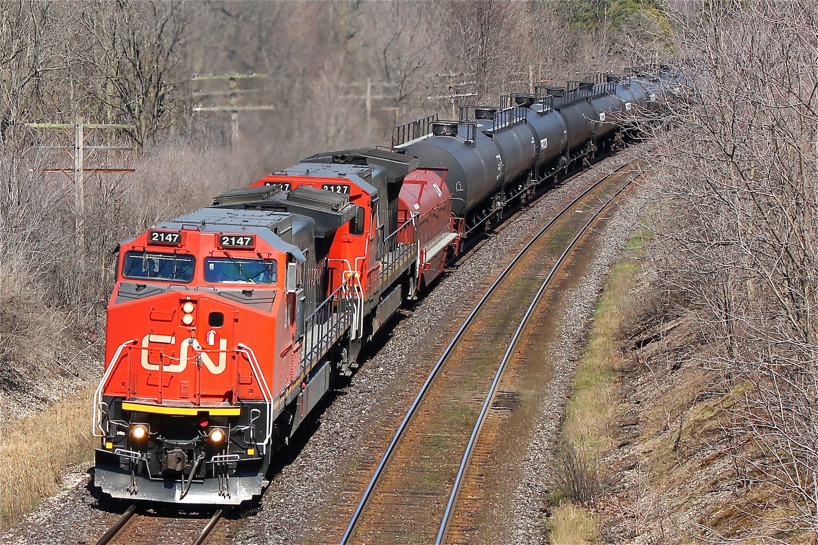 Railpictures.ca - Hunter Holmes Photo: CN 331 makes an appearance ...