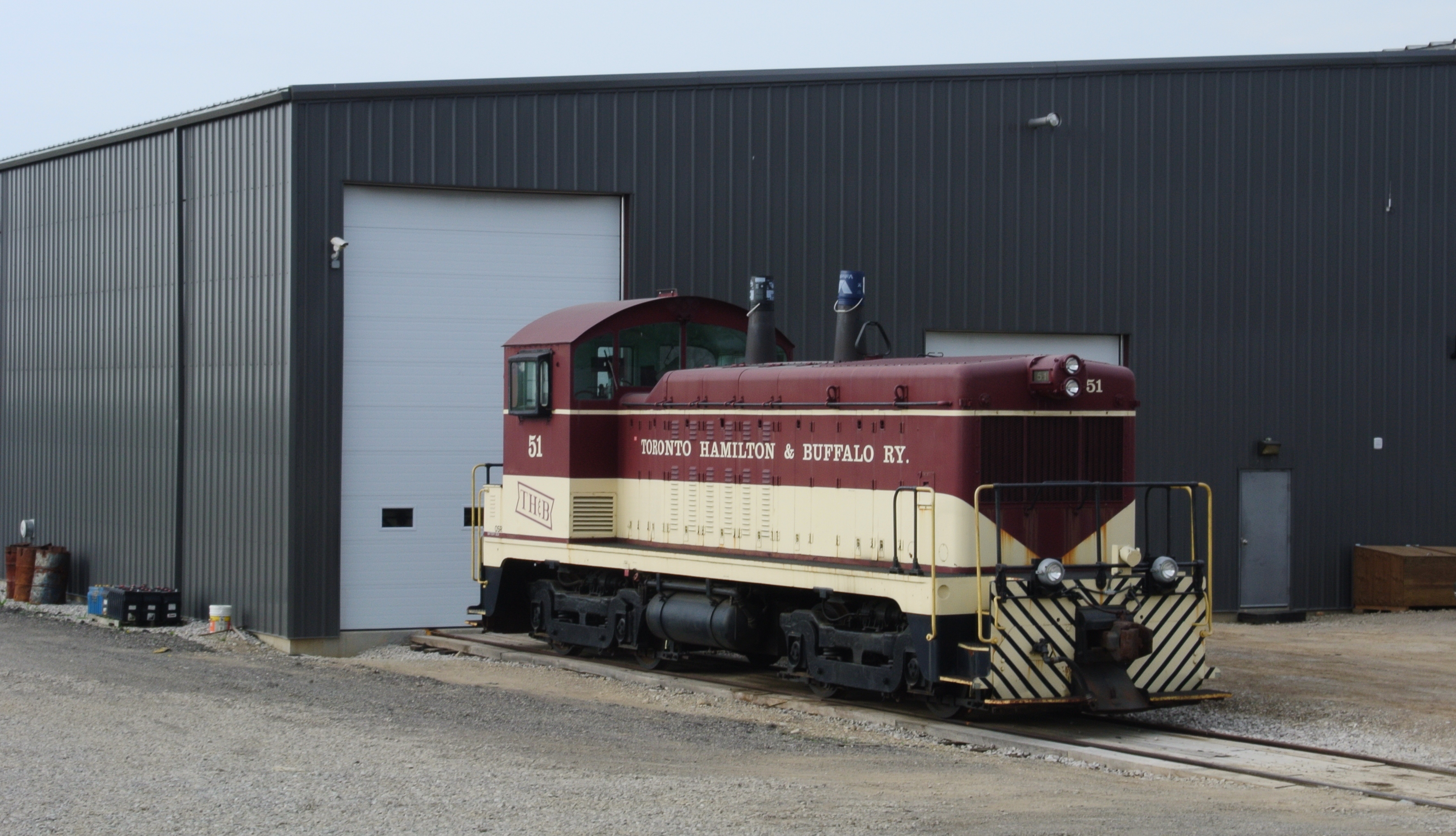 Railpictures.ca - Chris Chadwick Photo: TH&B 51 sits outside at the OSR ...