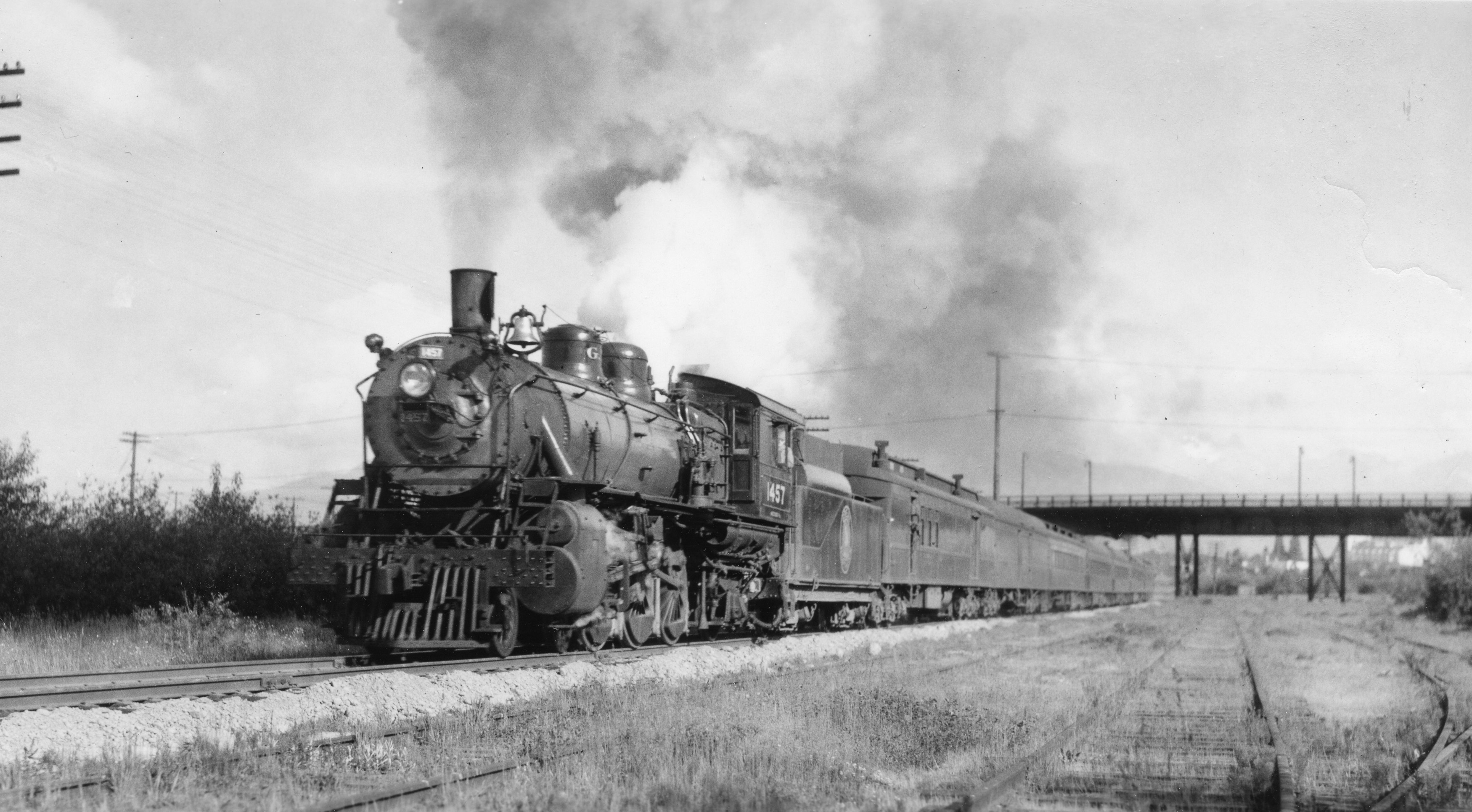 Railpictures.ca - Roy Jennings - Motis Collection Photo: Back in the ...