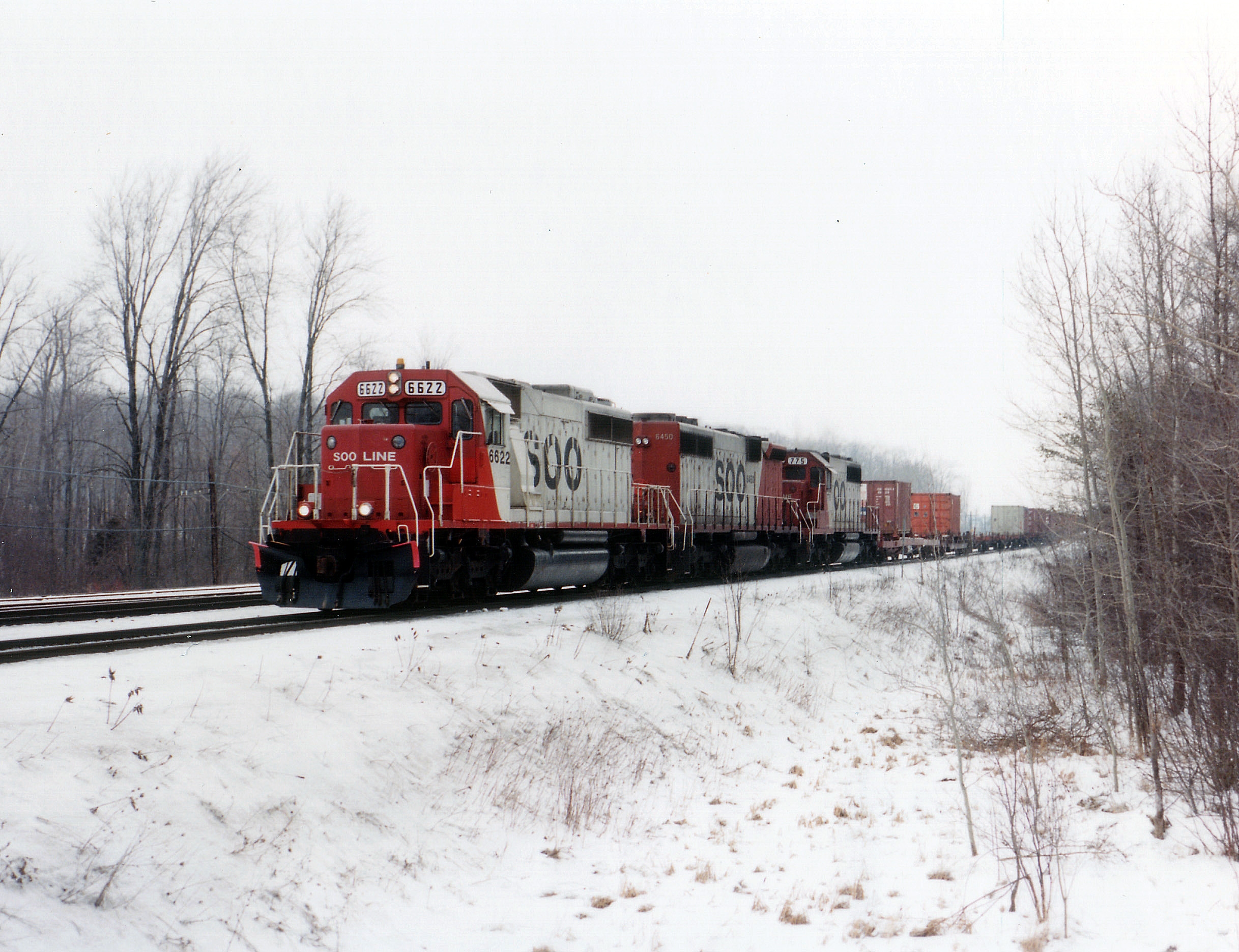 Railpictures.ca - A.W. Mooney Photo: You can’t really see it in the ...