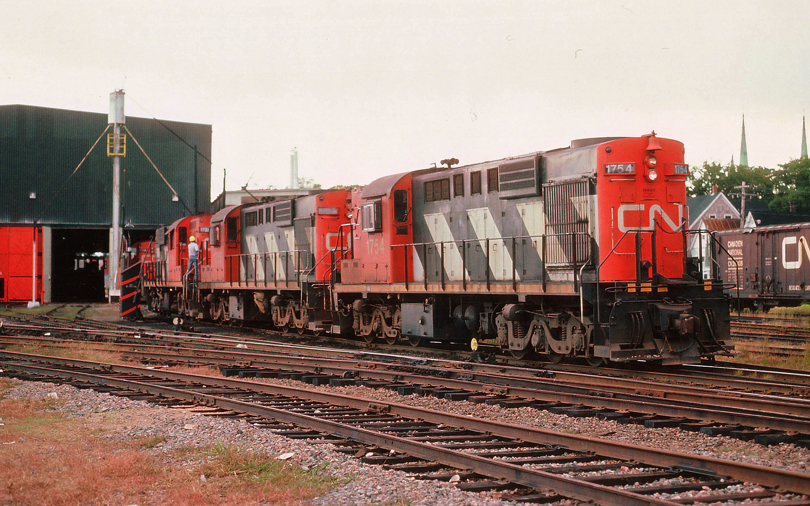 Railpictures.ca - A.W. Mooney Photo: A trio of the Island heaviest ...