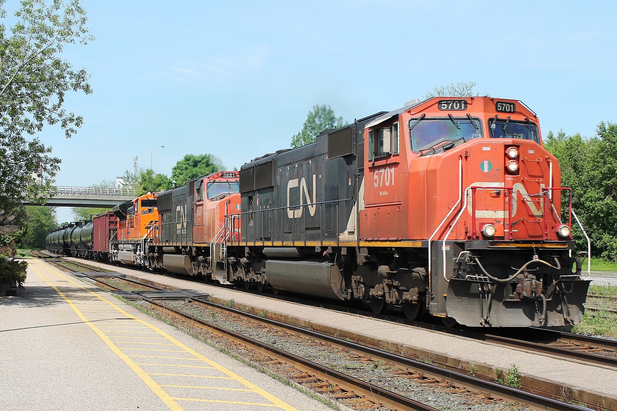 Railpictures.ca - John Lowes Photo: What a great day by 11:06 when my ...