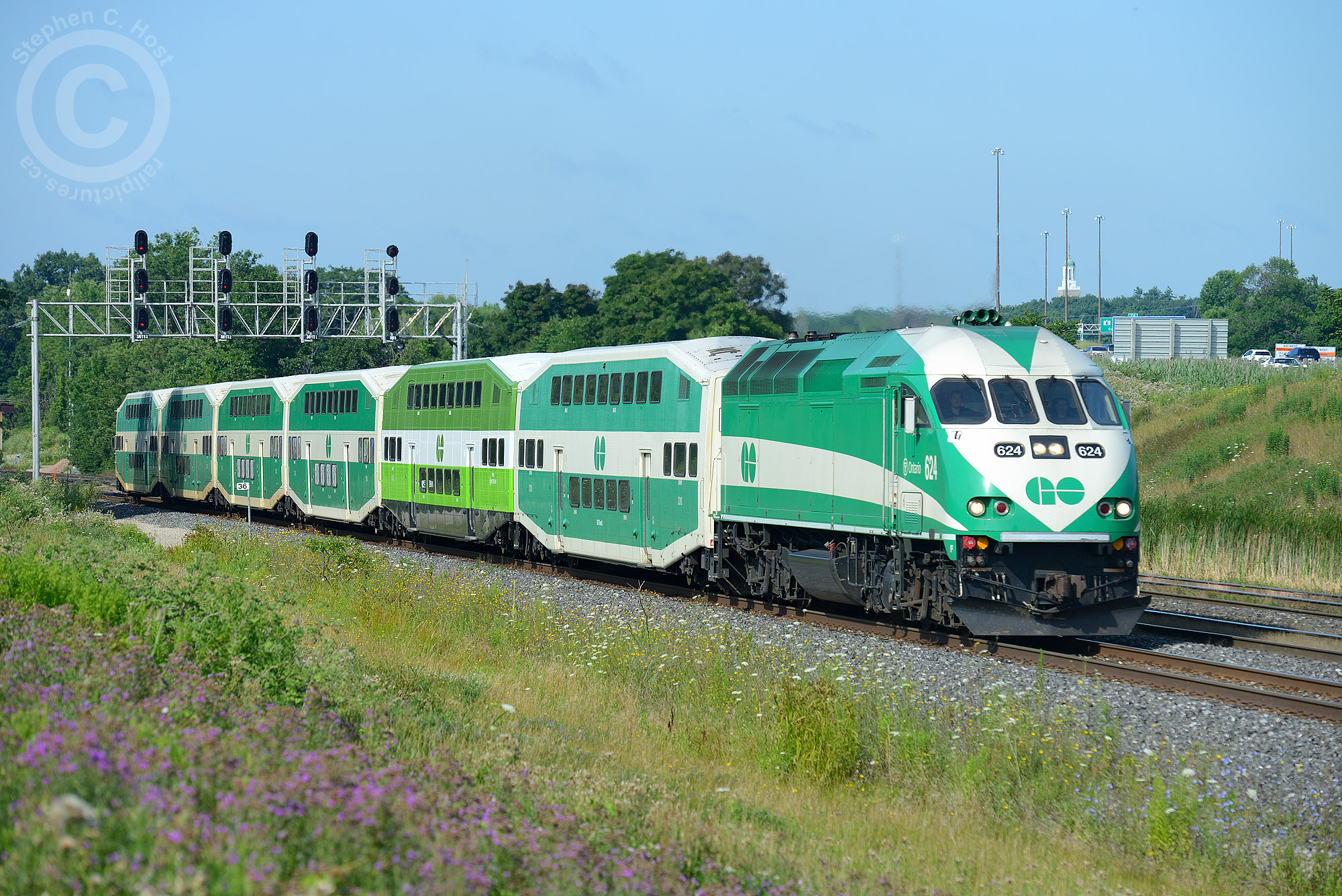 Railpictures.ca - Stephen C. Host Photo: For the pax whackers – the ...