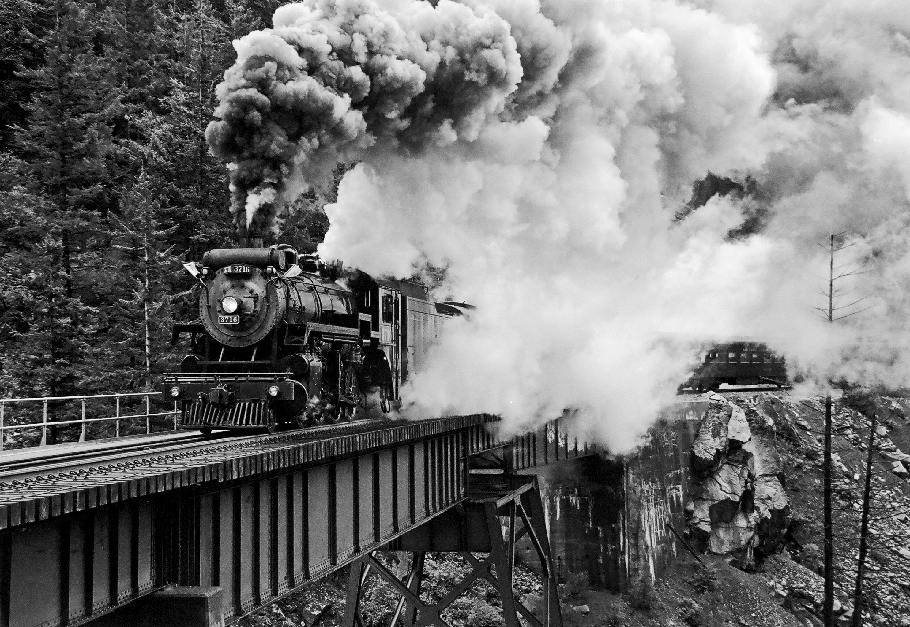 Railpictures.ca - Christopher Wasney Photo: During the weekend of May ...
