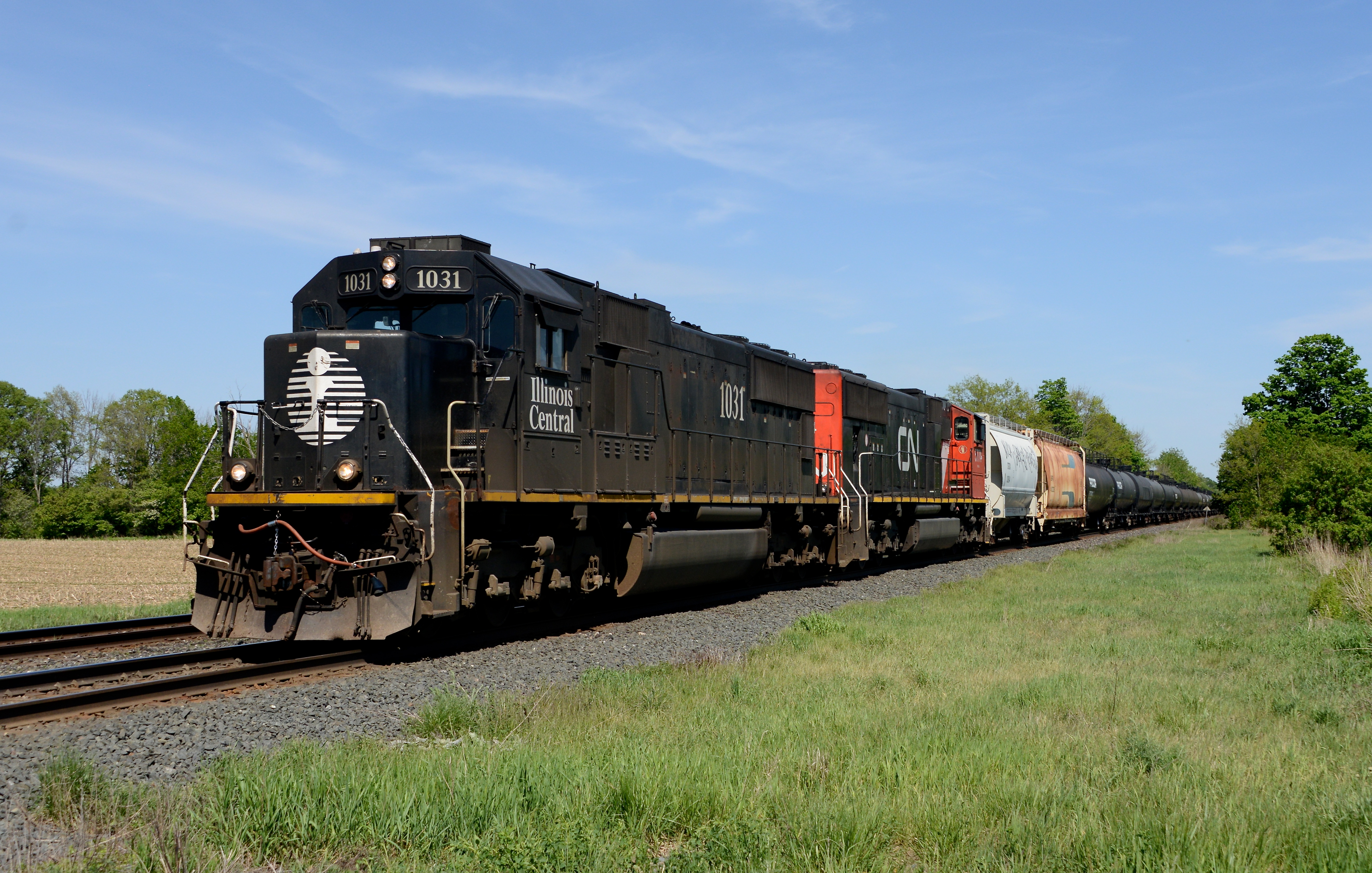 Railpictures.ca - Marc Dease Photo: Train 331 west bound at Stewardson ...