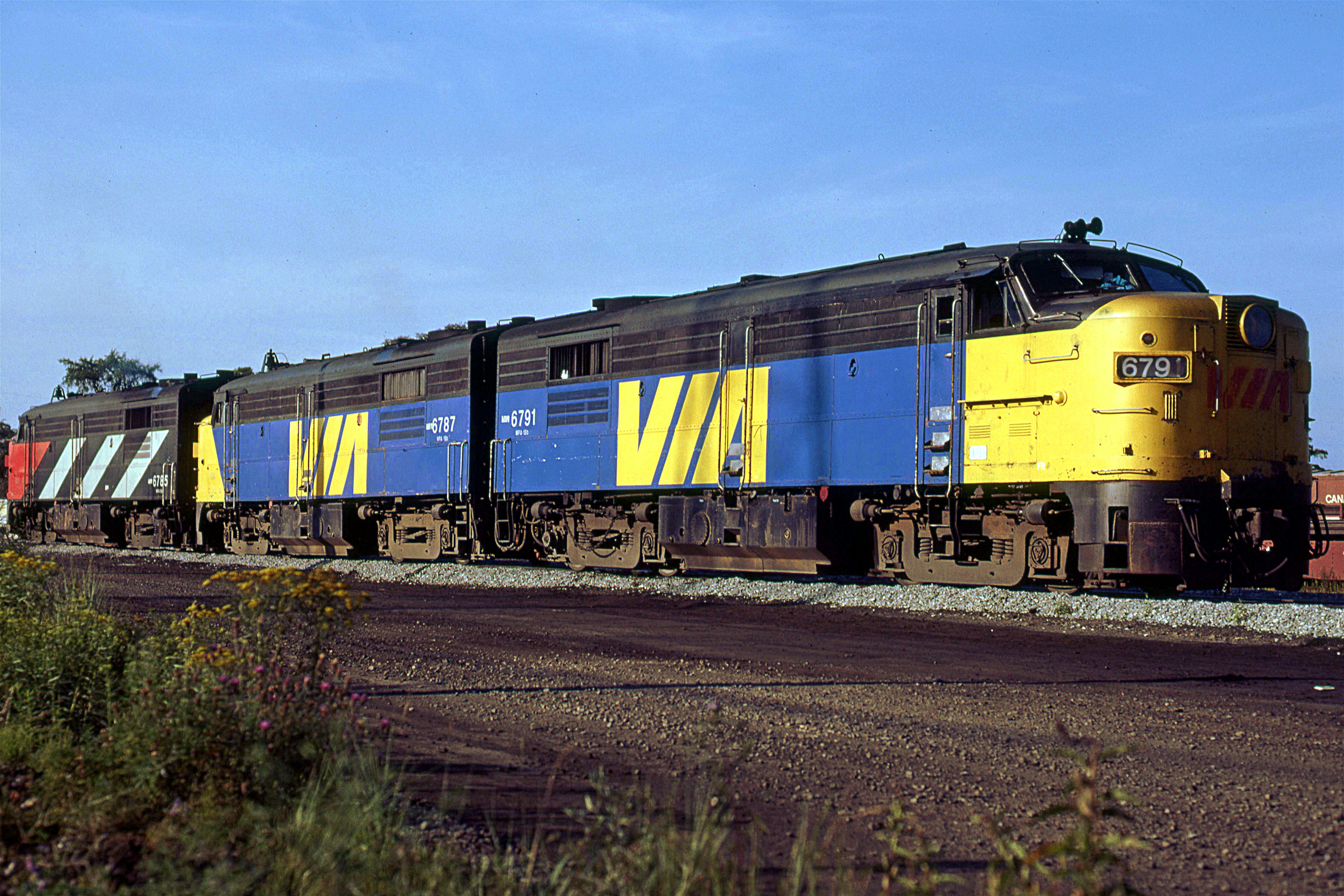 Railpictures.ca - Steve Young Photo: VIA 6791, 6787 and 6785 look to be ...