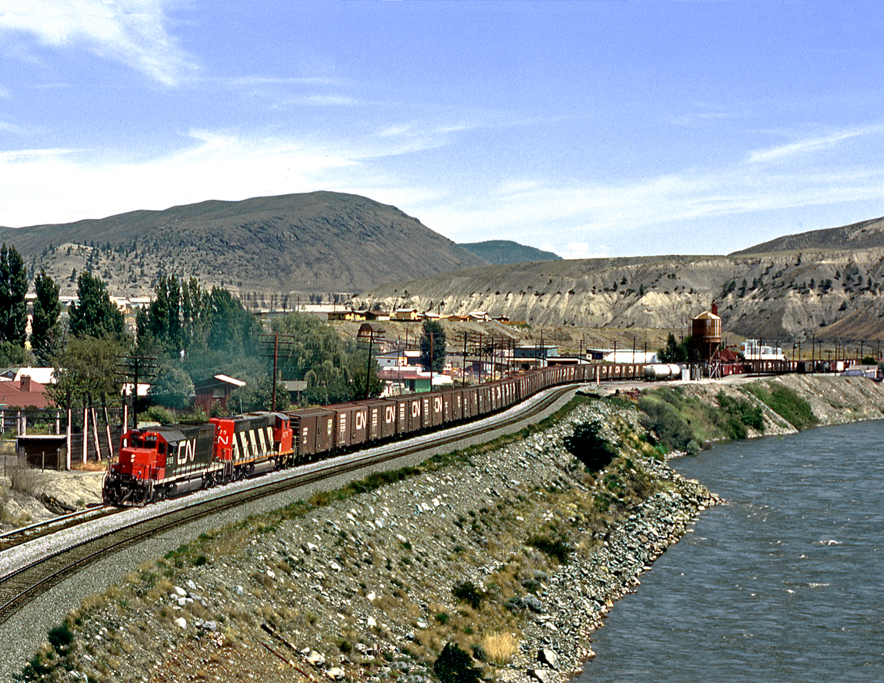 Railpictures.ca - Bill Hooper Photo: A westbound CN grain train rolls ...