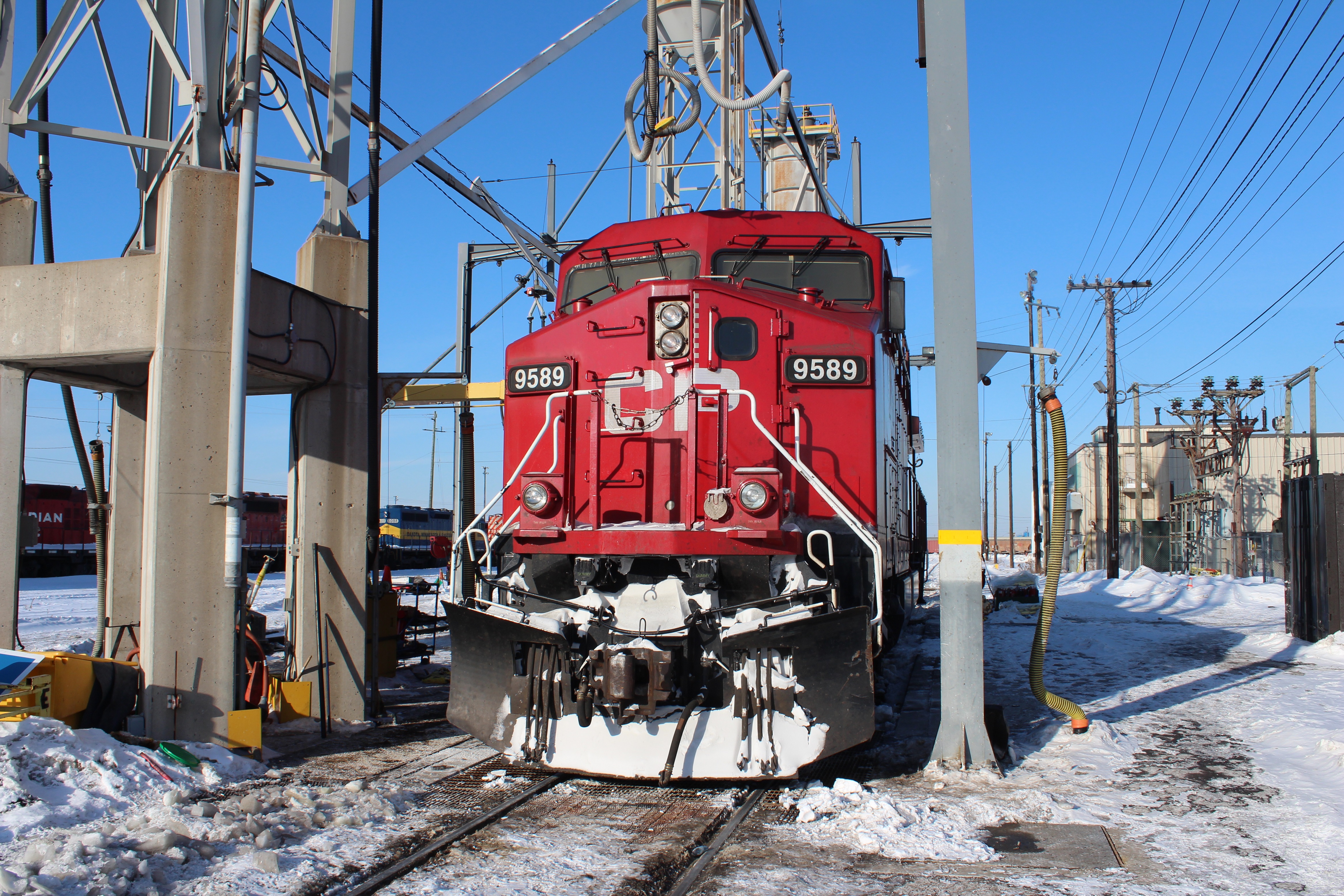 Railpictures.ca - Paul Santos Photo: This GE AC4400 was delivered new ...