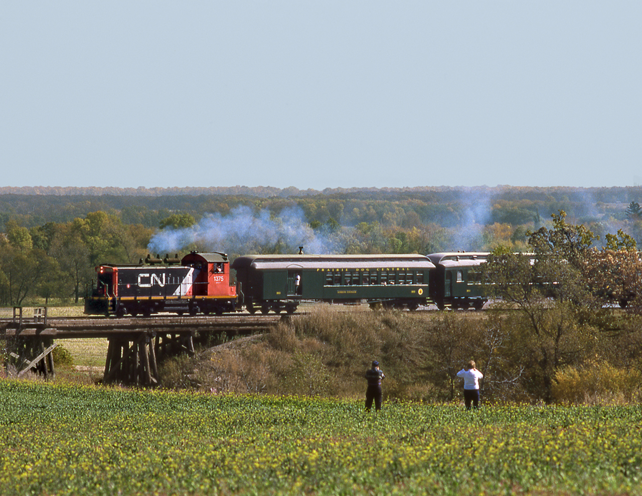 Railpictures.ca - Bill Hooper Photo: To celebrate the completion of ...