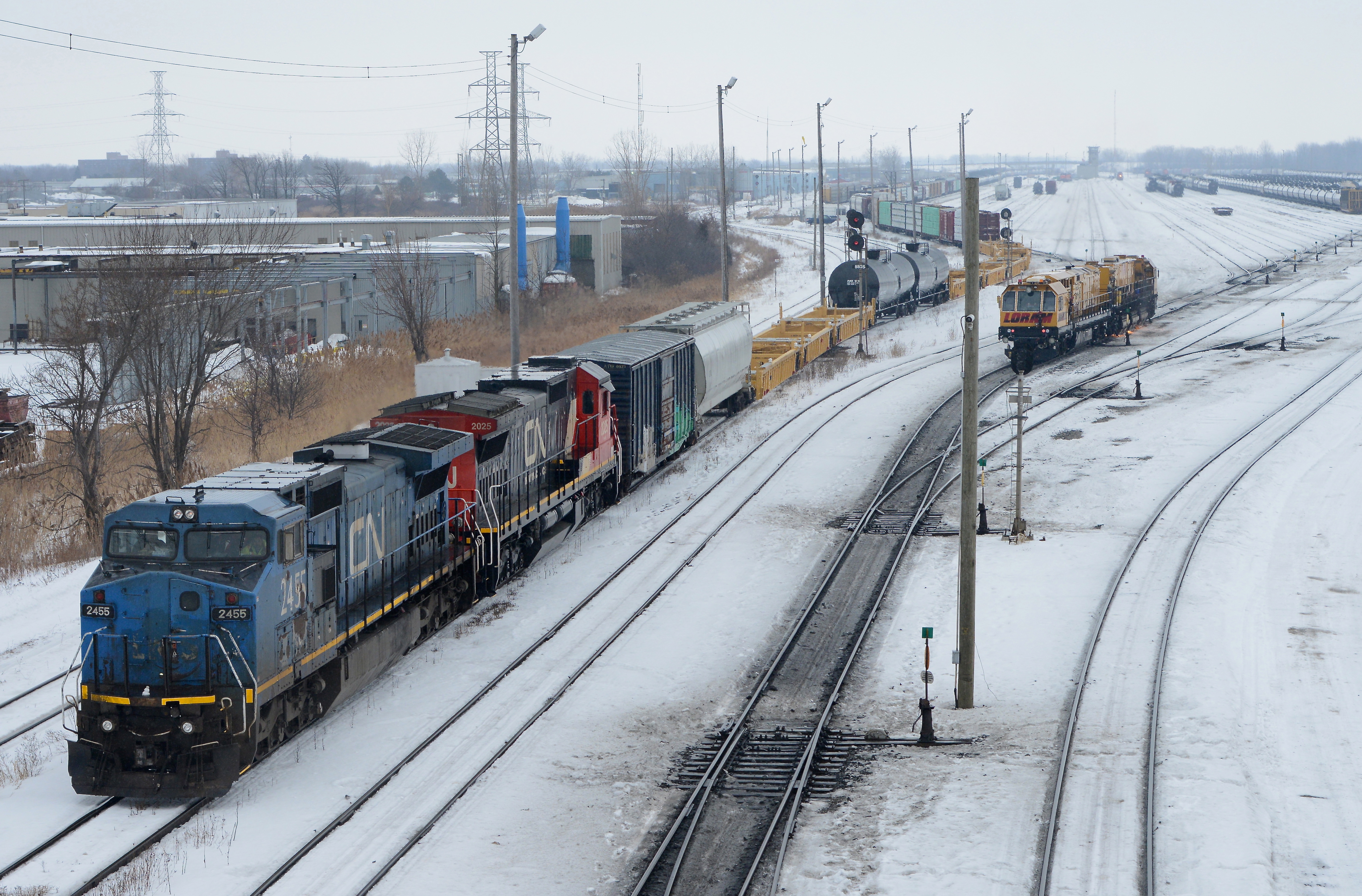 Railpictures.ca - Marc Dease Photo: IC 2455 with CN 2025 head west out ...