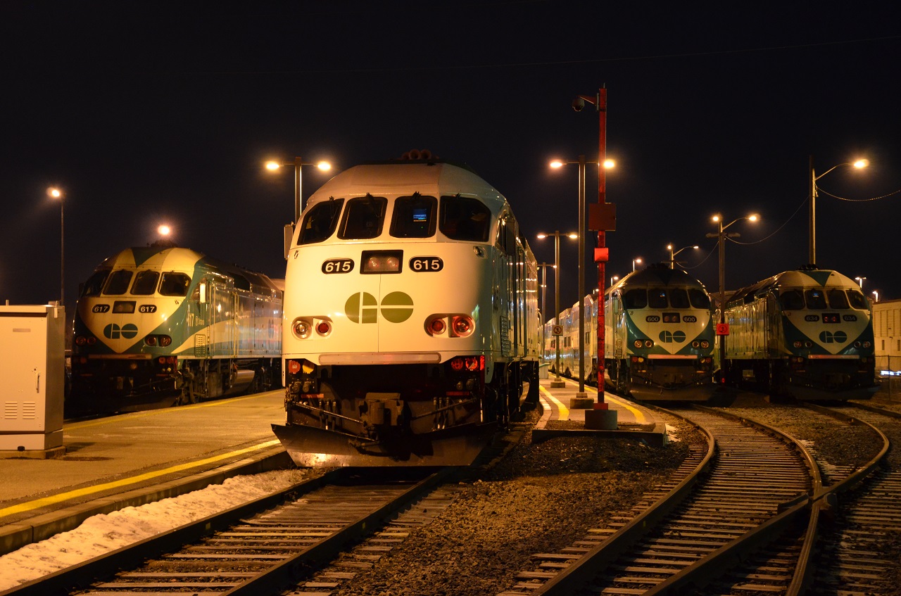 Railpictures.ca - AJS Photo: Waiting until Monday, 4 GO trains await ...