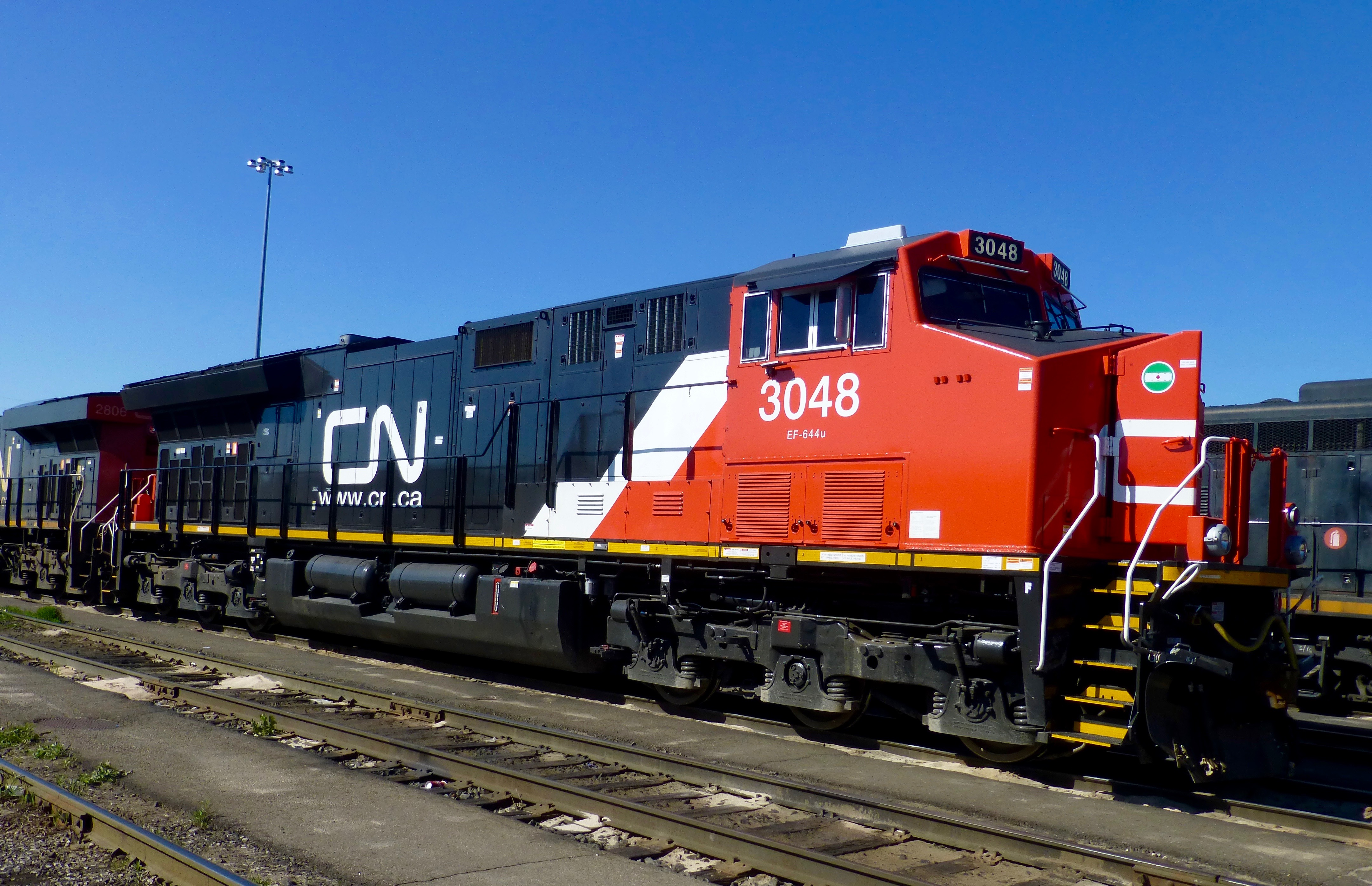 Railpictures.ca - ngineered4u Photo: Like my new wheels? Brand new CN ...