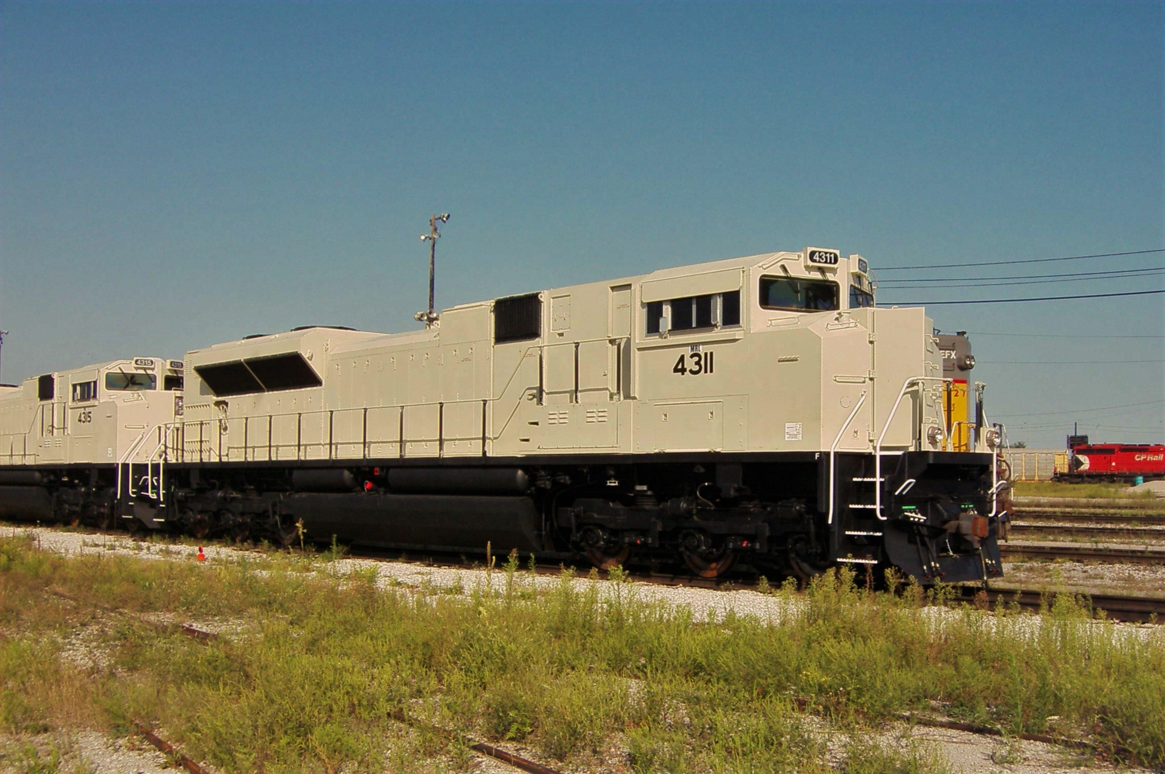 Railpictures.ca - Paul Santos Photo: Here is a brand new SD70Ace in ...