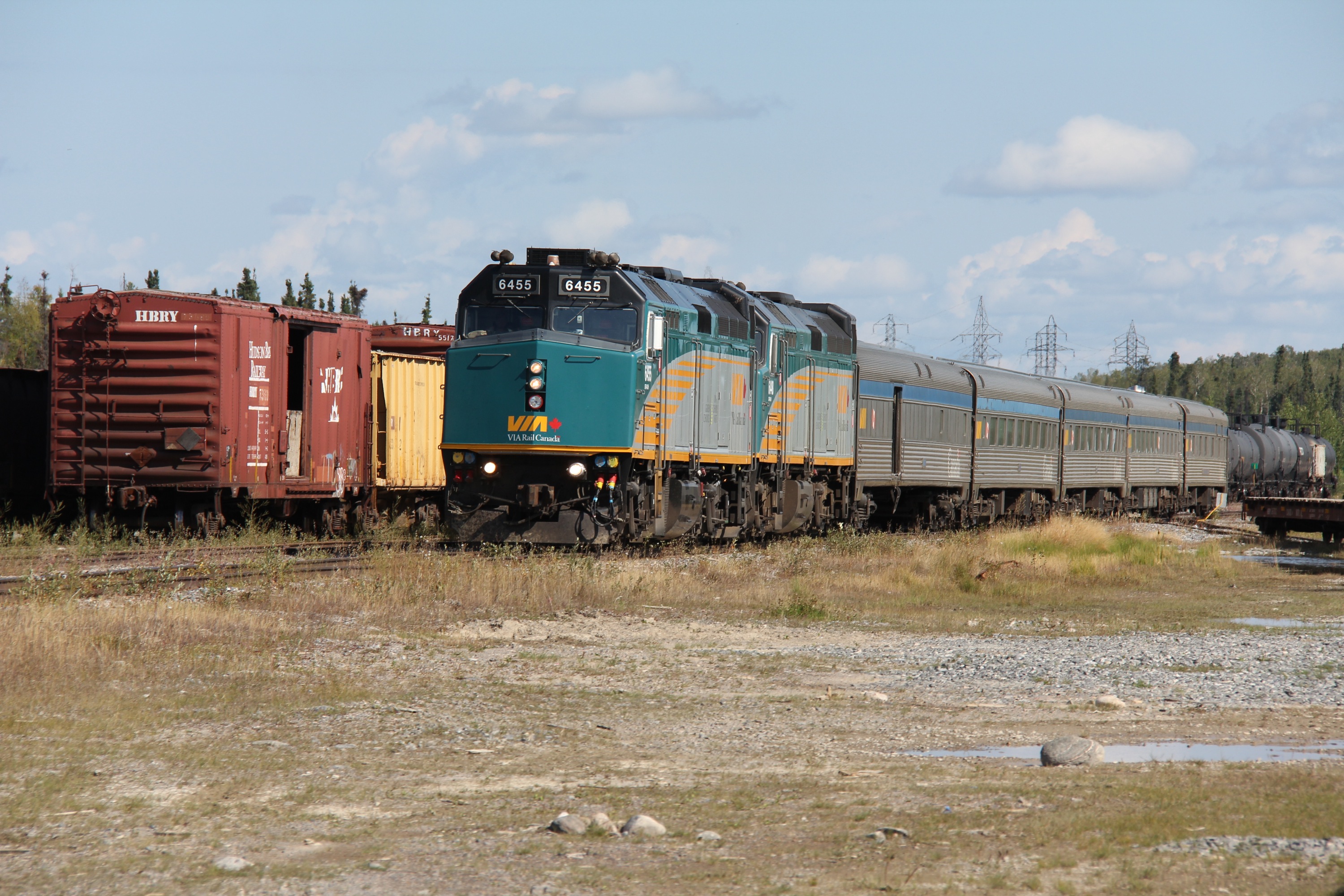 Railpictures.ca - Matt Soknacki Photo: VIA #693, formerly known as the ...