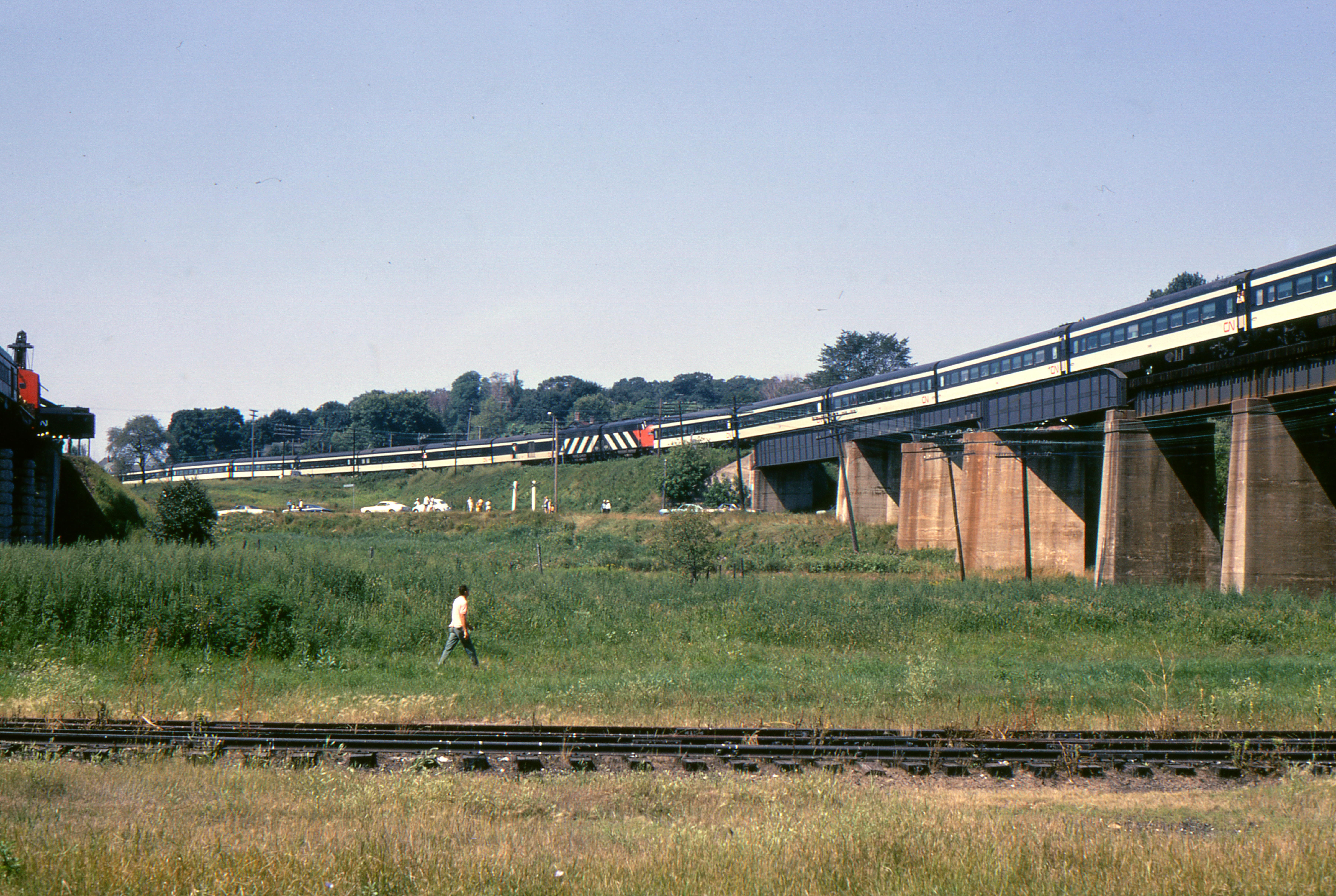 Railpictures.ca - Doug Hately Photo: This photo is taken between the CP ...