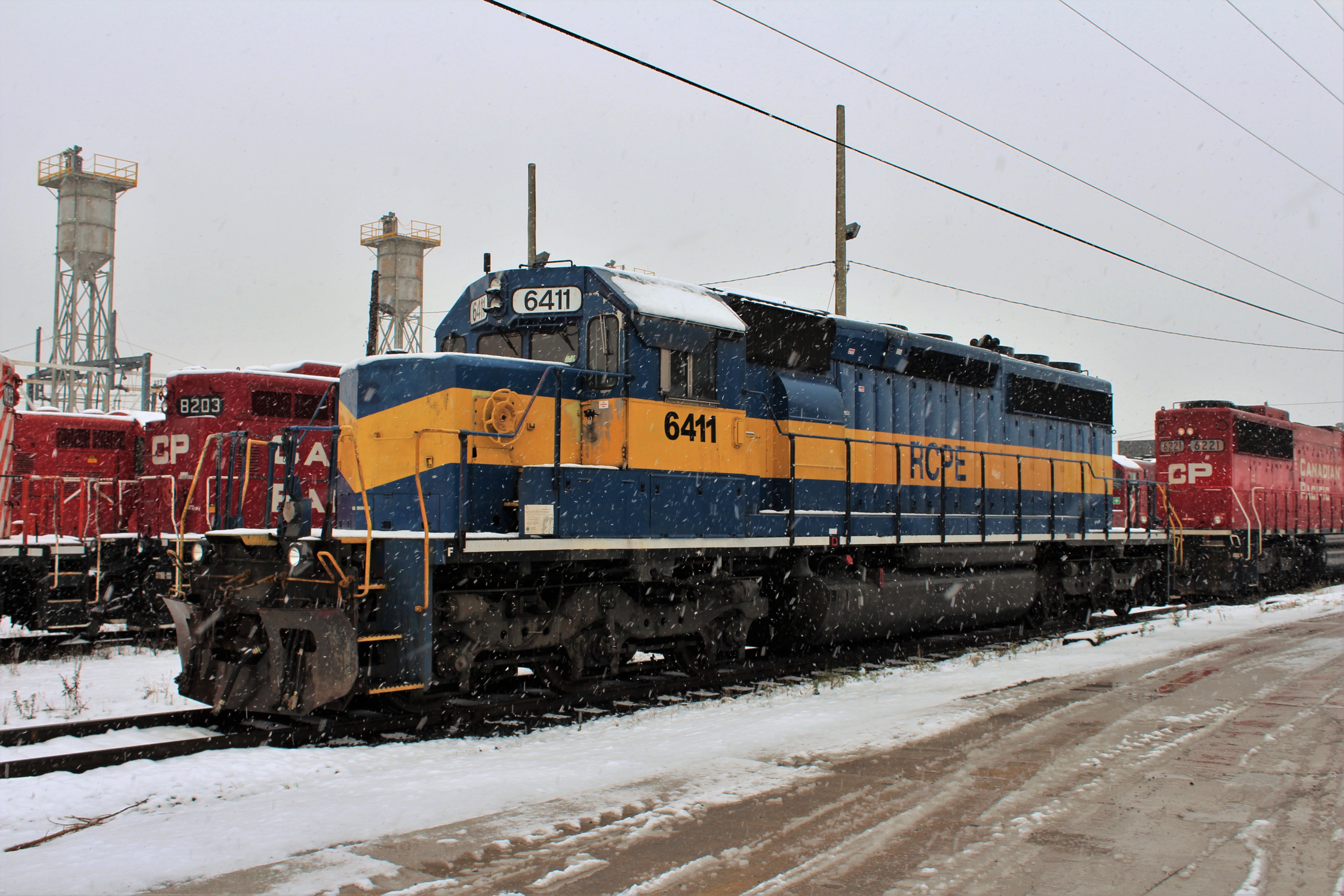 Railpictures.ca - Paul Santos Photo: Former ICE unit now lettered RCPE ...