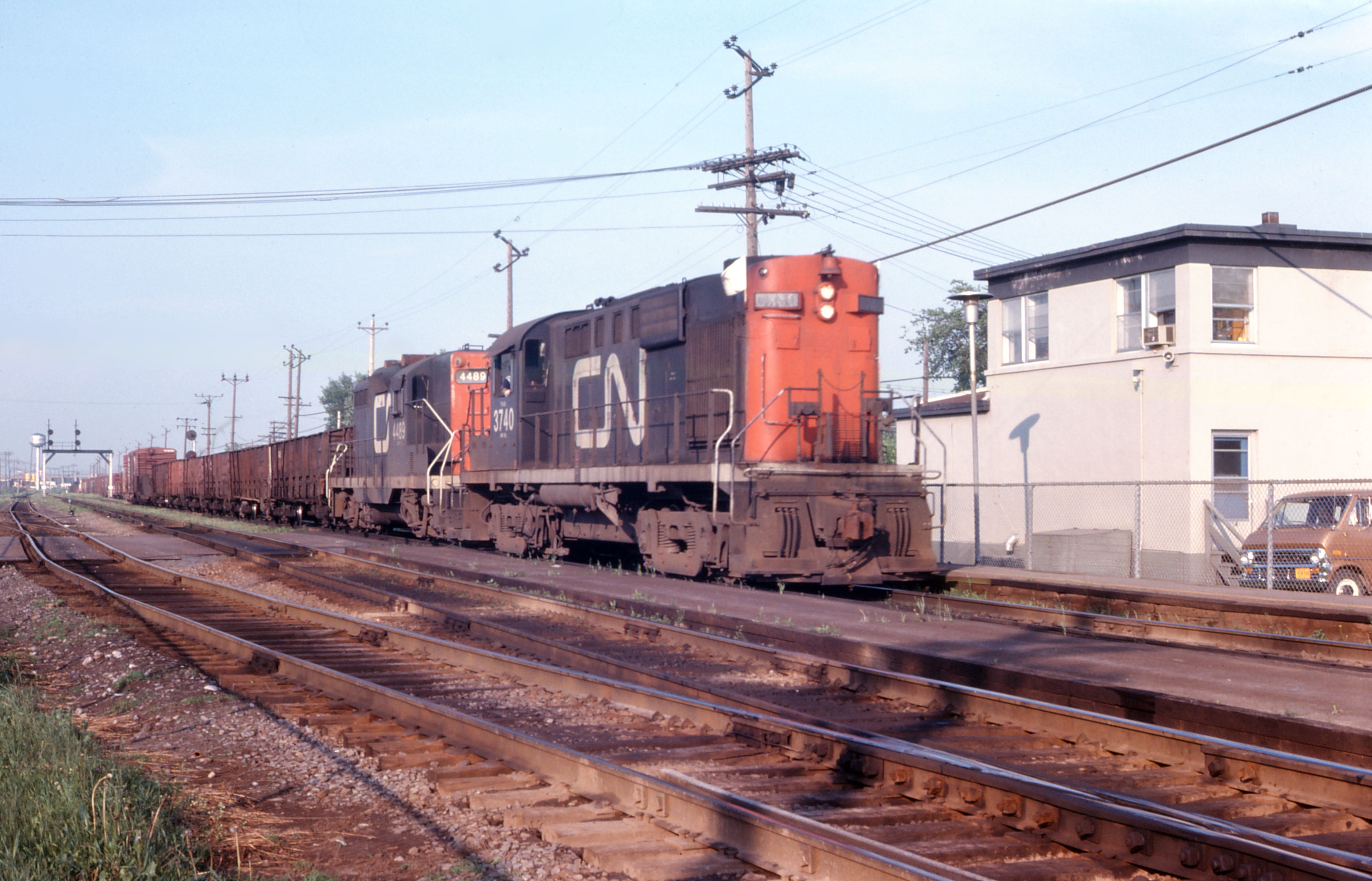 Railpictures.ca - John Eull collection Photo: A westbound freight ...