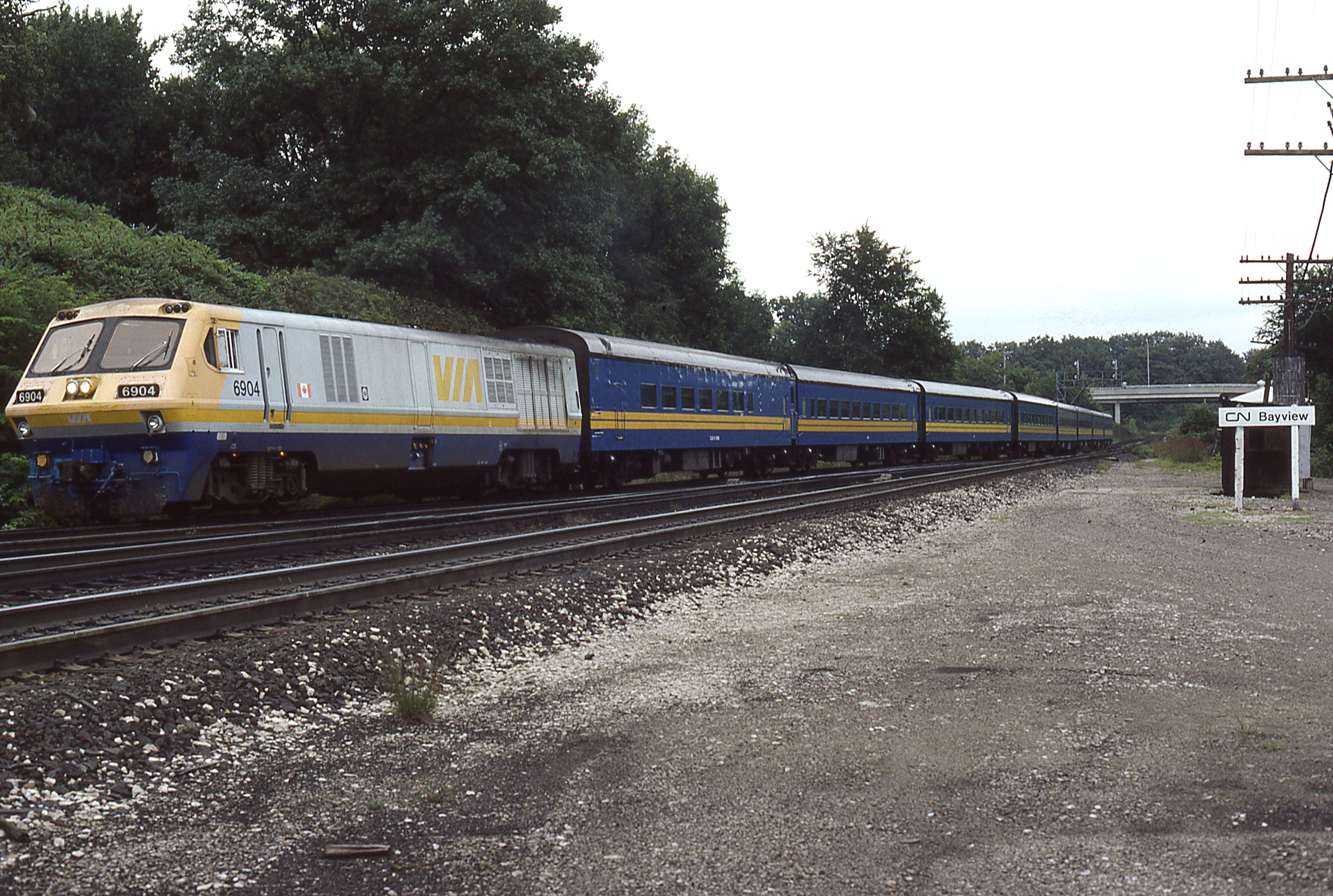Railpictures.ca - Bruce Mercer Photo: LRC 6904 has 8 ‘conventional ...