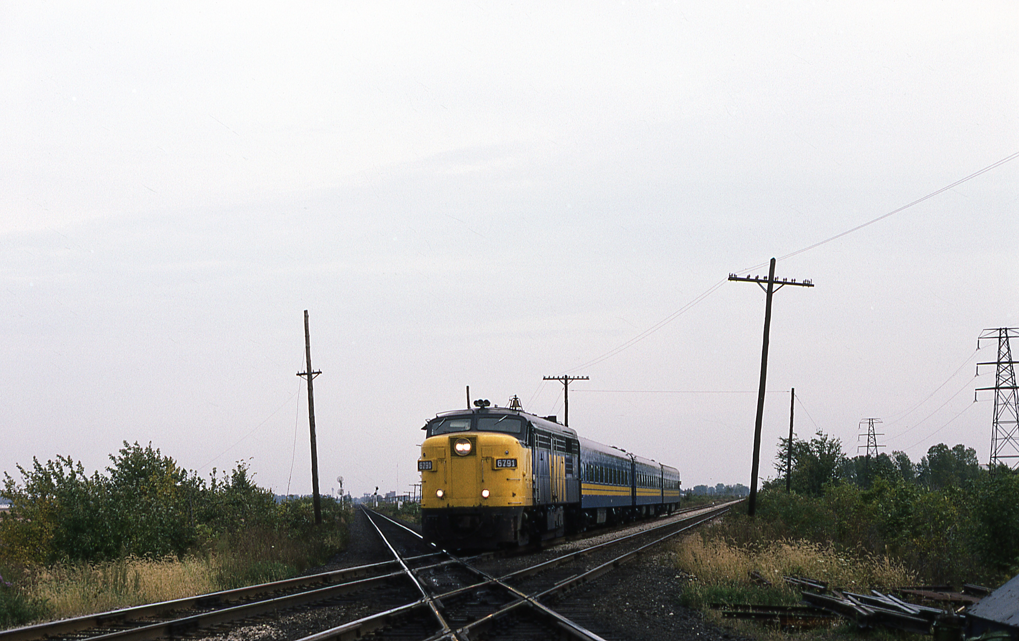 Railpictures.ca - Bruce Mercer Photo: FPA-4 6791 with a typical mid ...