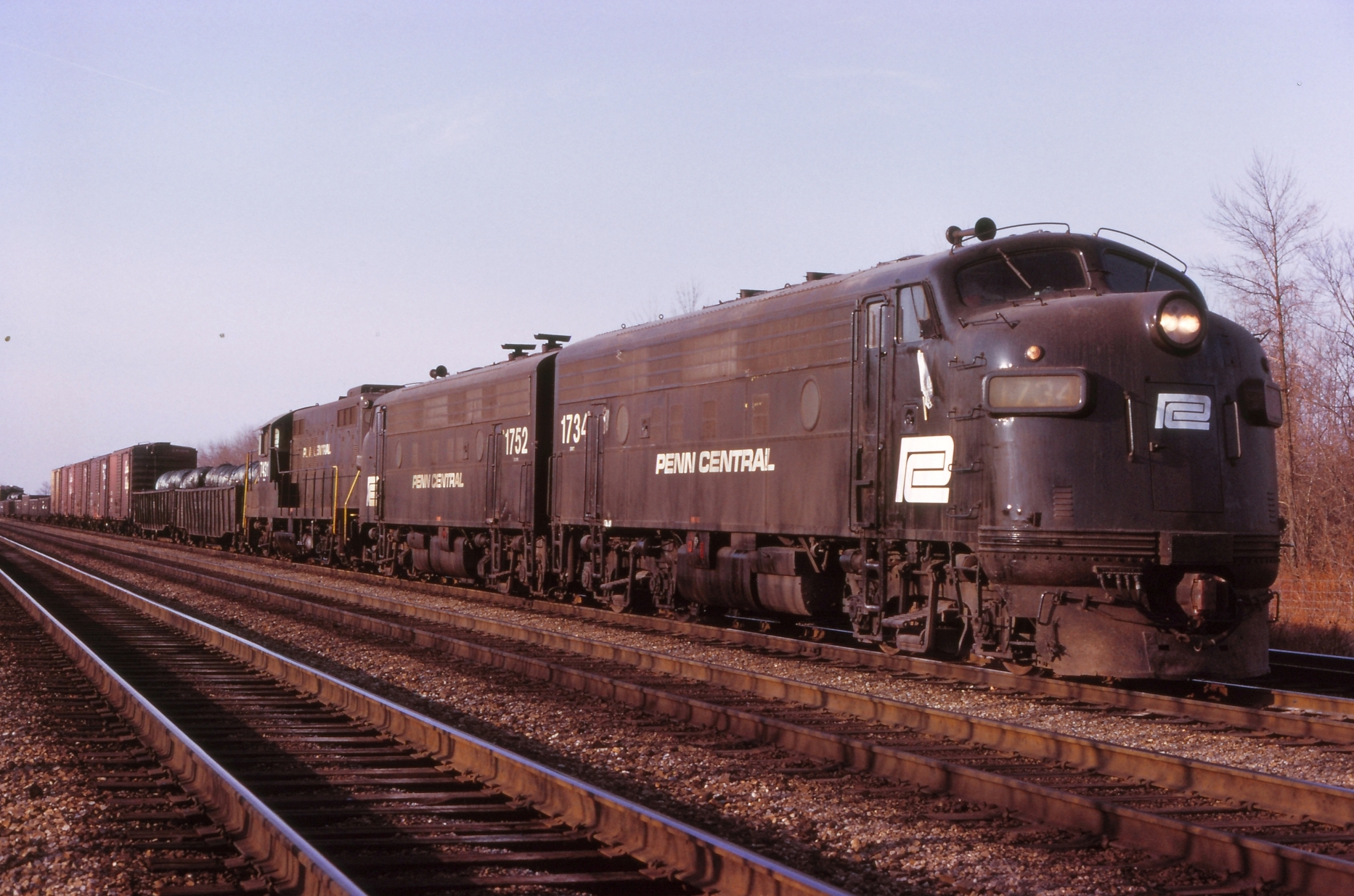 Railpictures.ca - Bruce Mercer Photo: Perhaps this may look like any ...