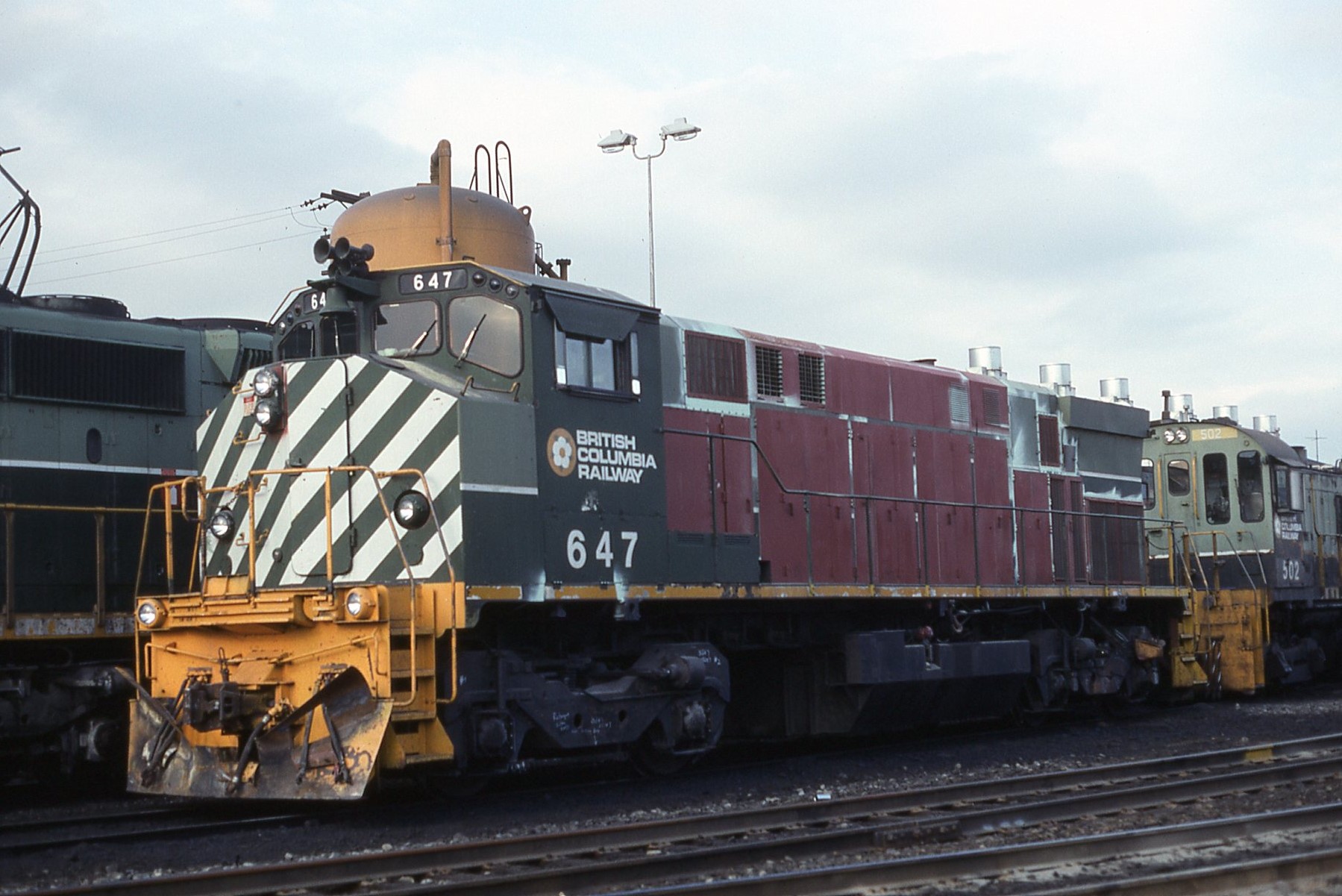 Railpictures.ca - darrell lupson Photo: BCR M420W 647 sits at the shop ...