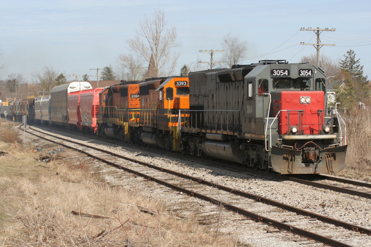 Railpictures.ca - Jason Noe Photo: Goderich-Exeter Railway train 431 is ...