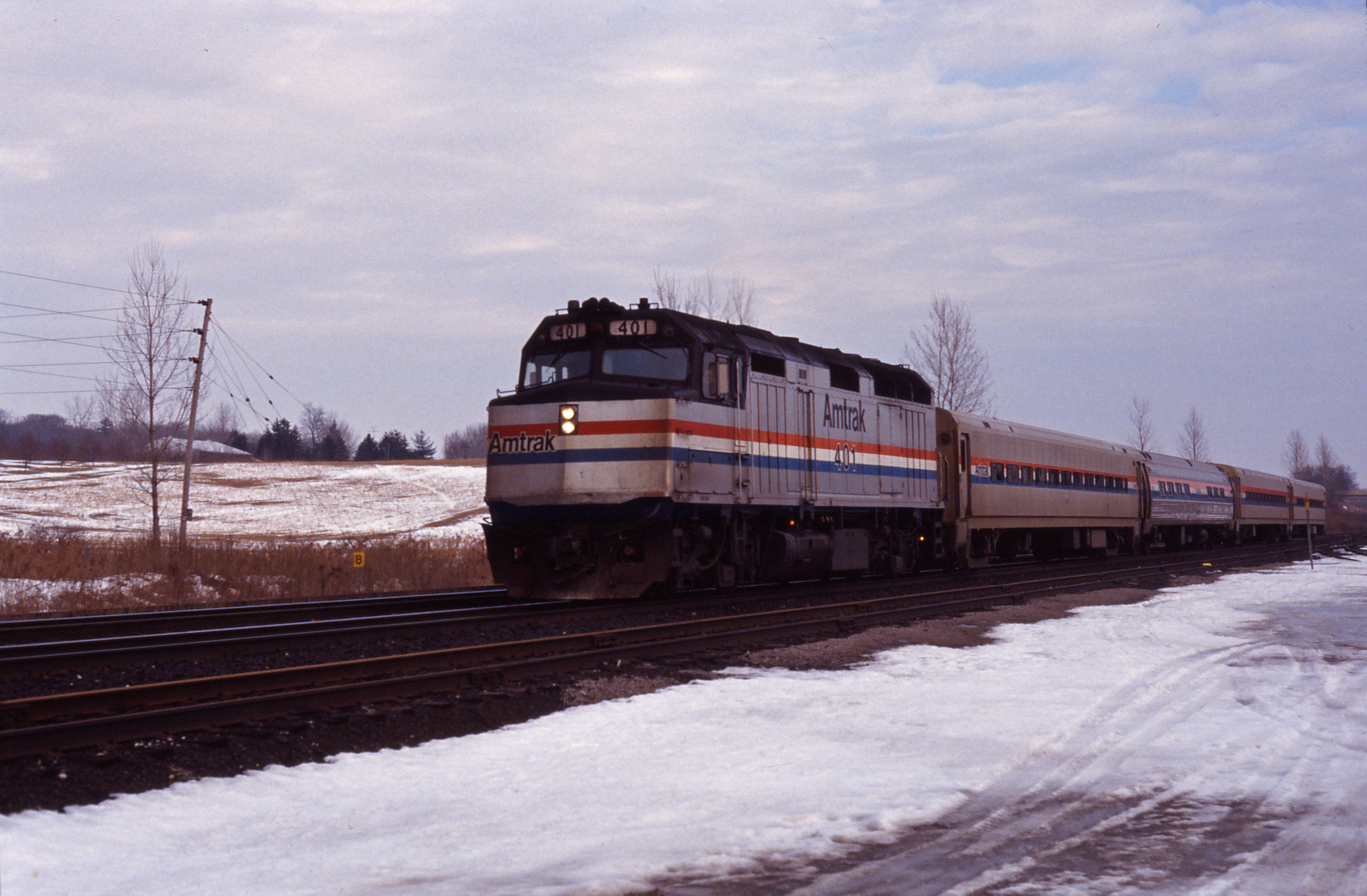 Railpictures.ca - Doug Page Photo: Prior to the January 1990 VIA cuts ...