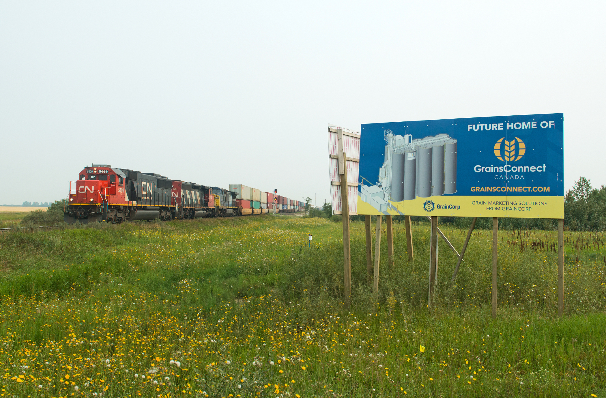 Railpictures.ca - Matt Watson Photo: CN 191 has a sick consist today ...