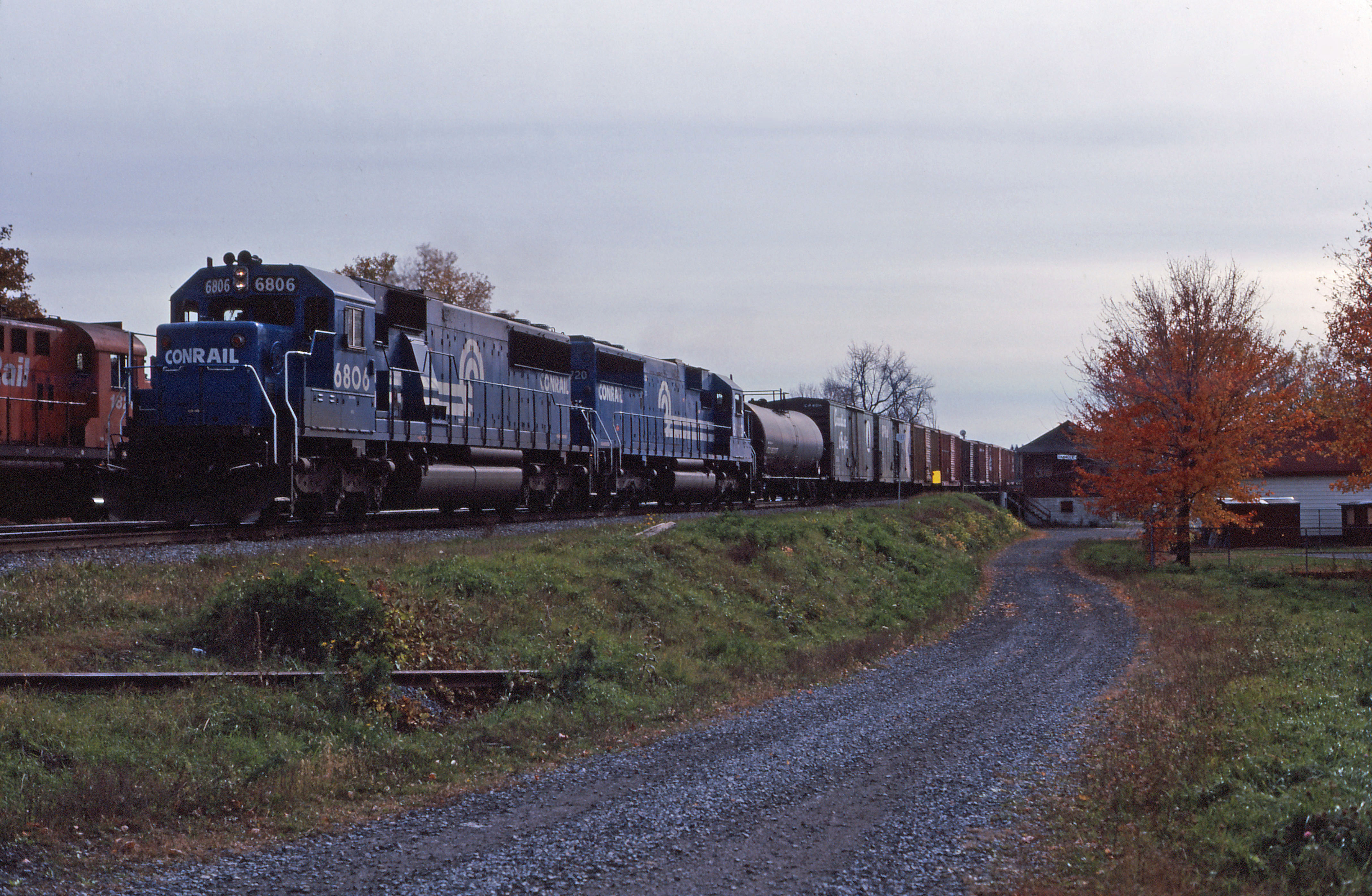 Railpictures.ca - John Eull Photo: Here’s one for Mr. Berry! LaSalle ...