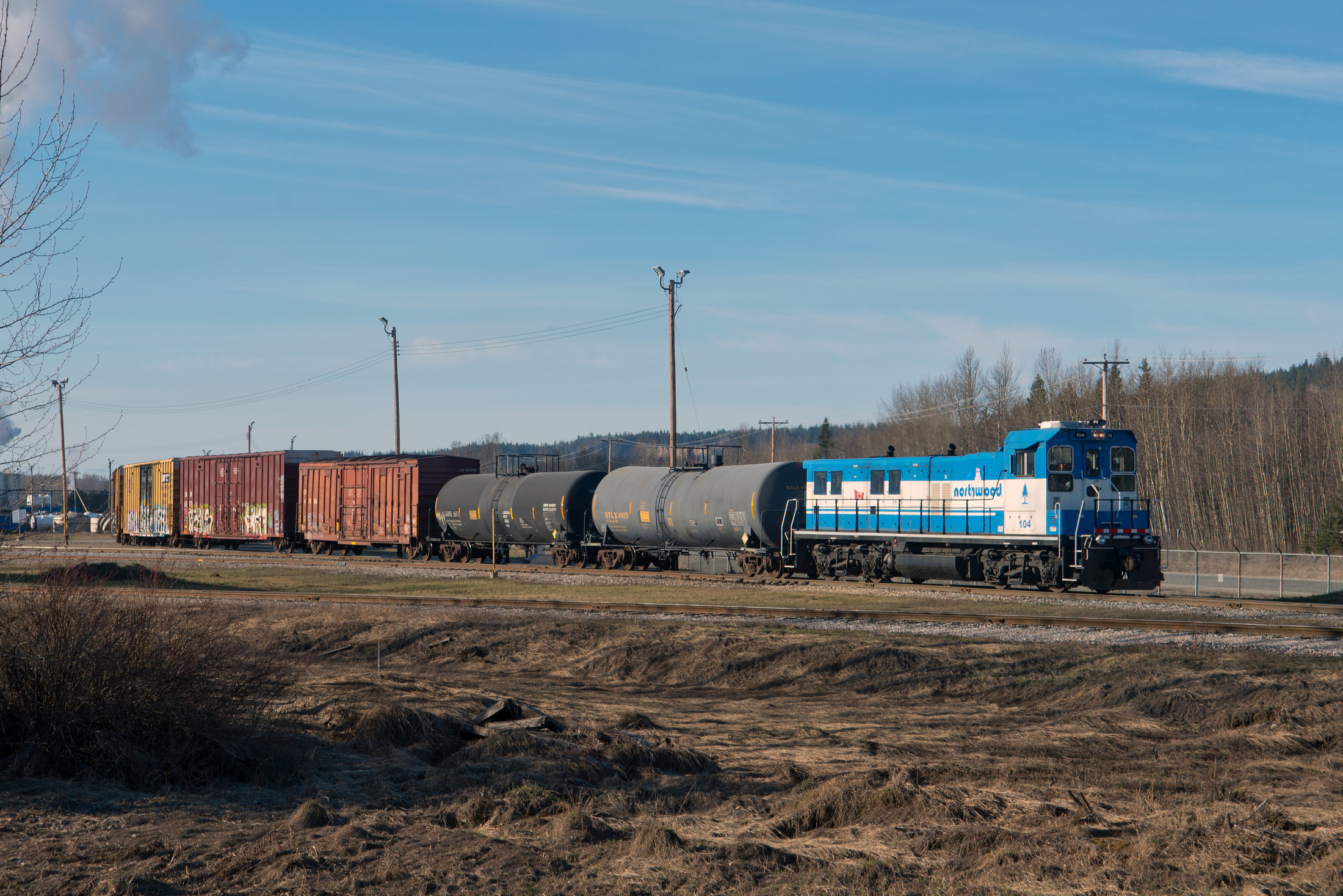Railpictures.ca - Matt Watson Photo: Northwood Pulp 104 is seen ...