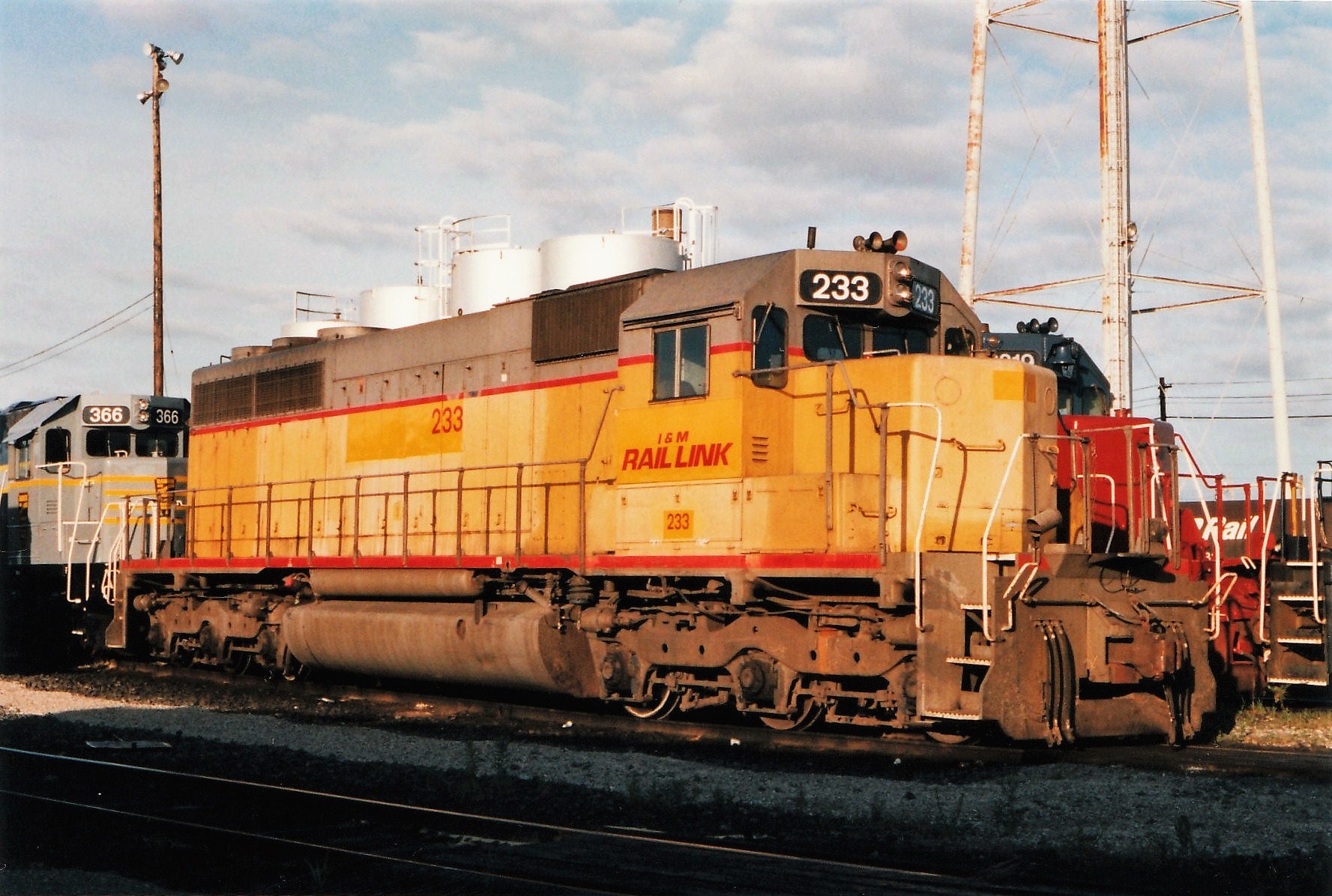Railpictures.ca - Paul Santos Photo: An ex Missouri Pacific SD40 ...