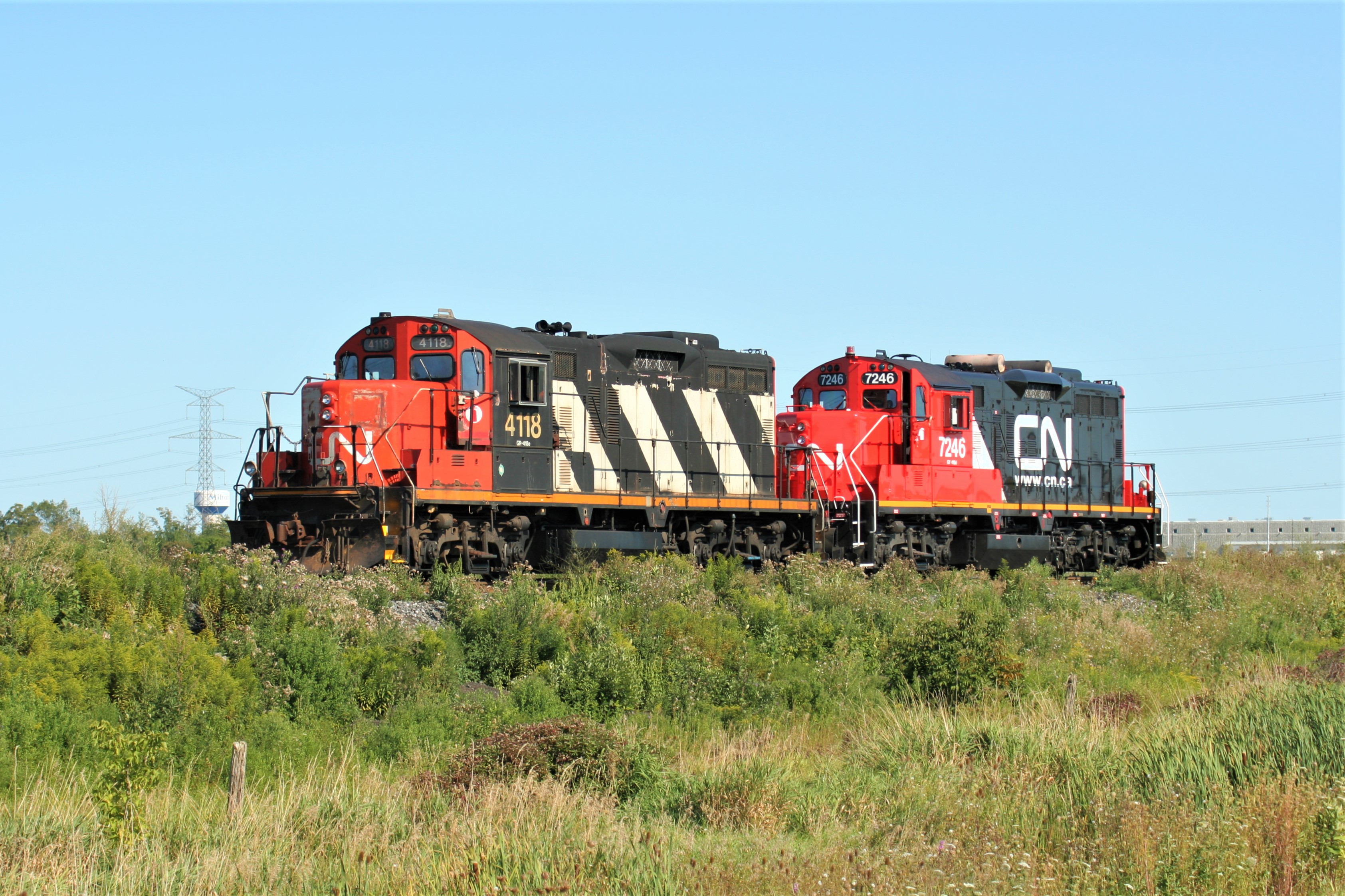 Railpictures.ca - Jason Noe Photo: CN GP9RM’s 7246 and 4118 roll ...